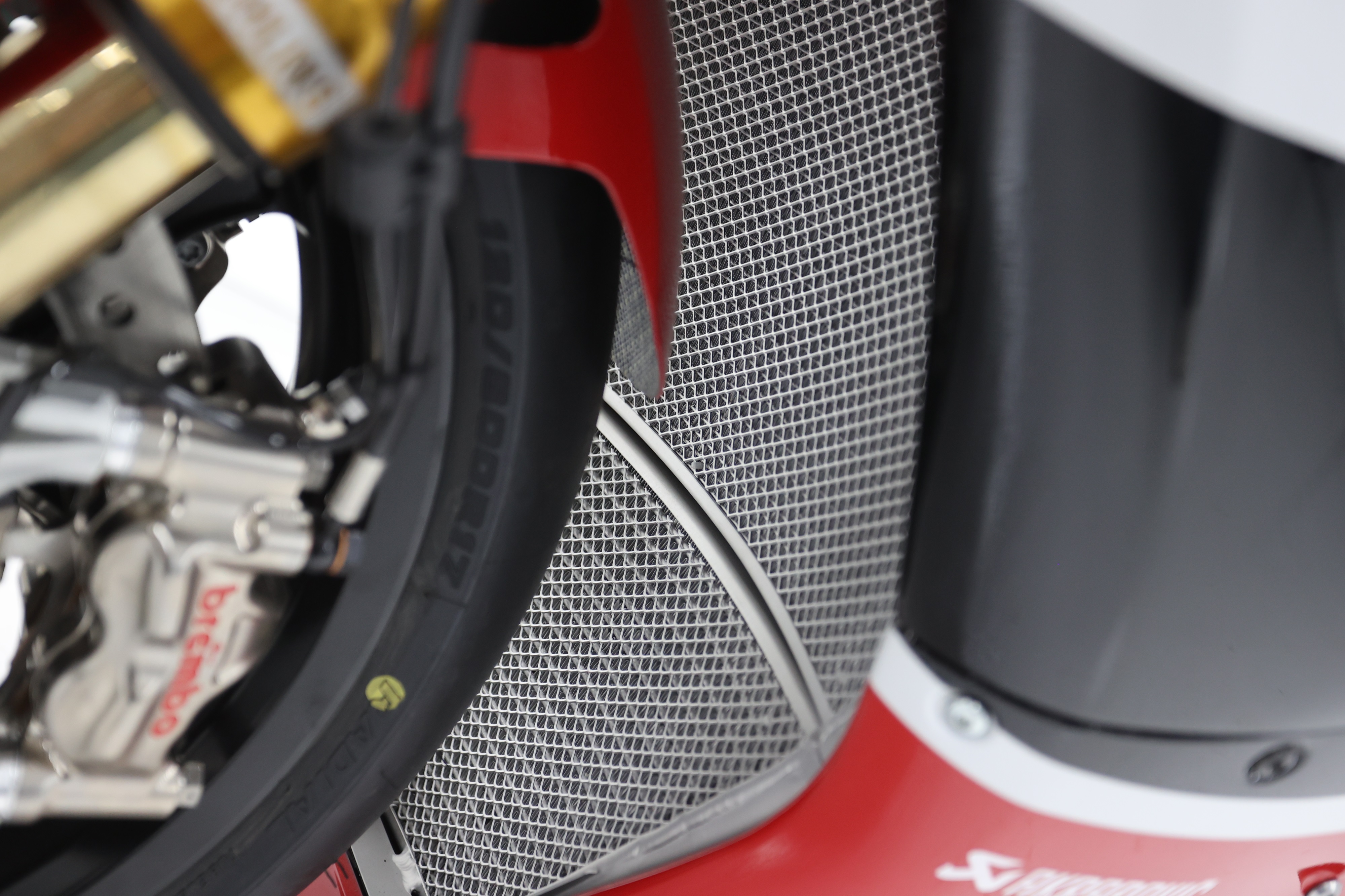 Lot 24 - 2019 Yamaha YZF-R1 GYTR