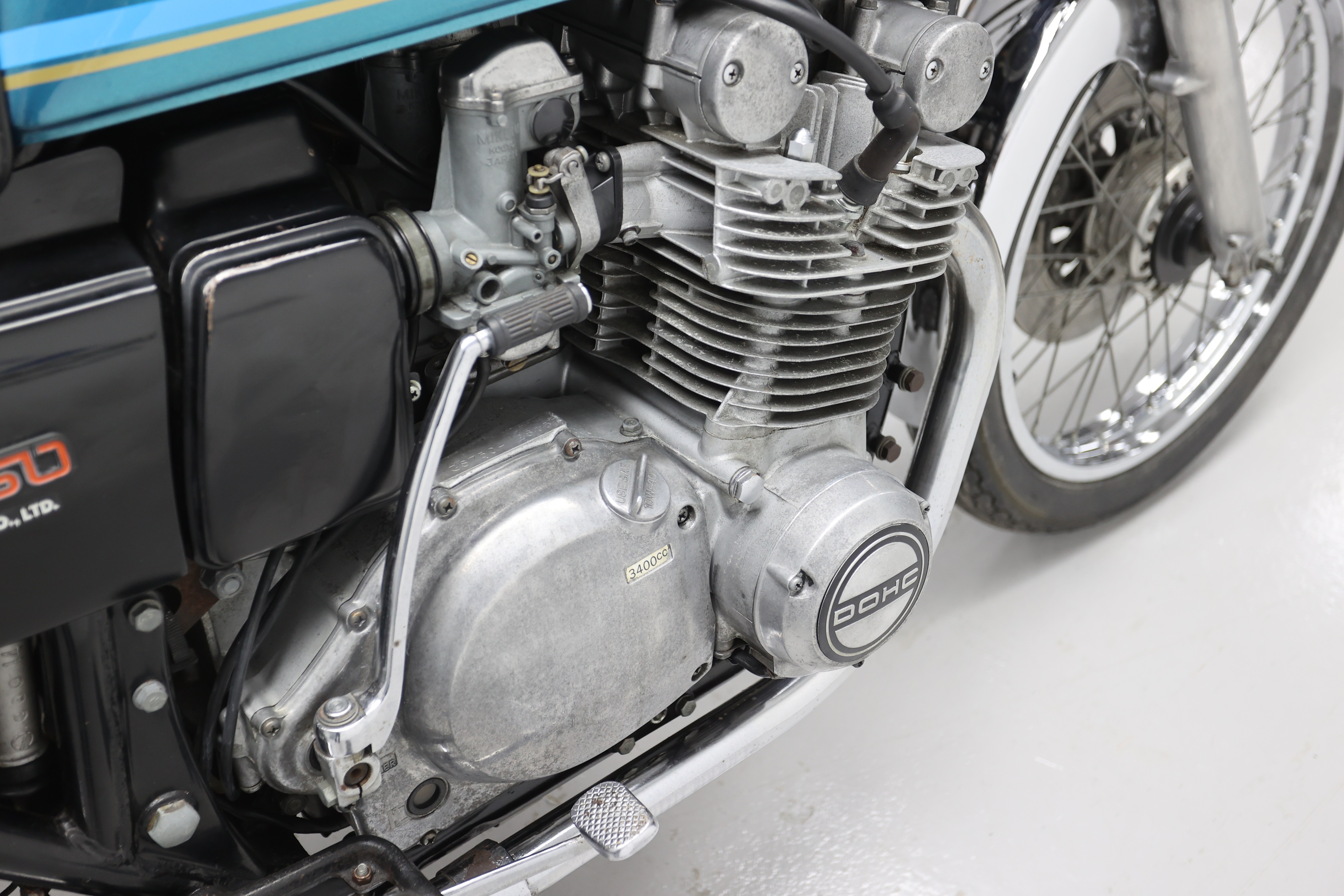 Lot 31 - 1977 Suzuki GS750