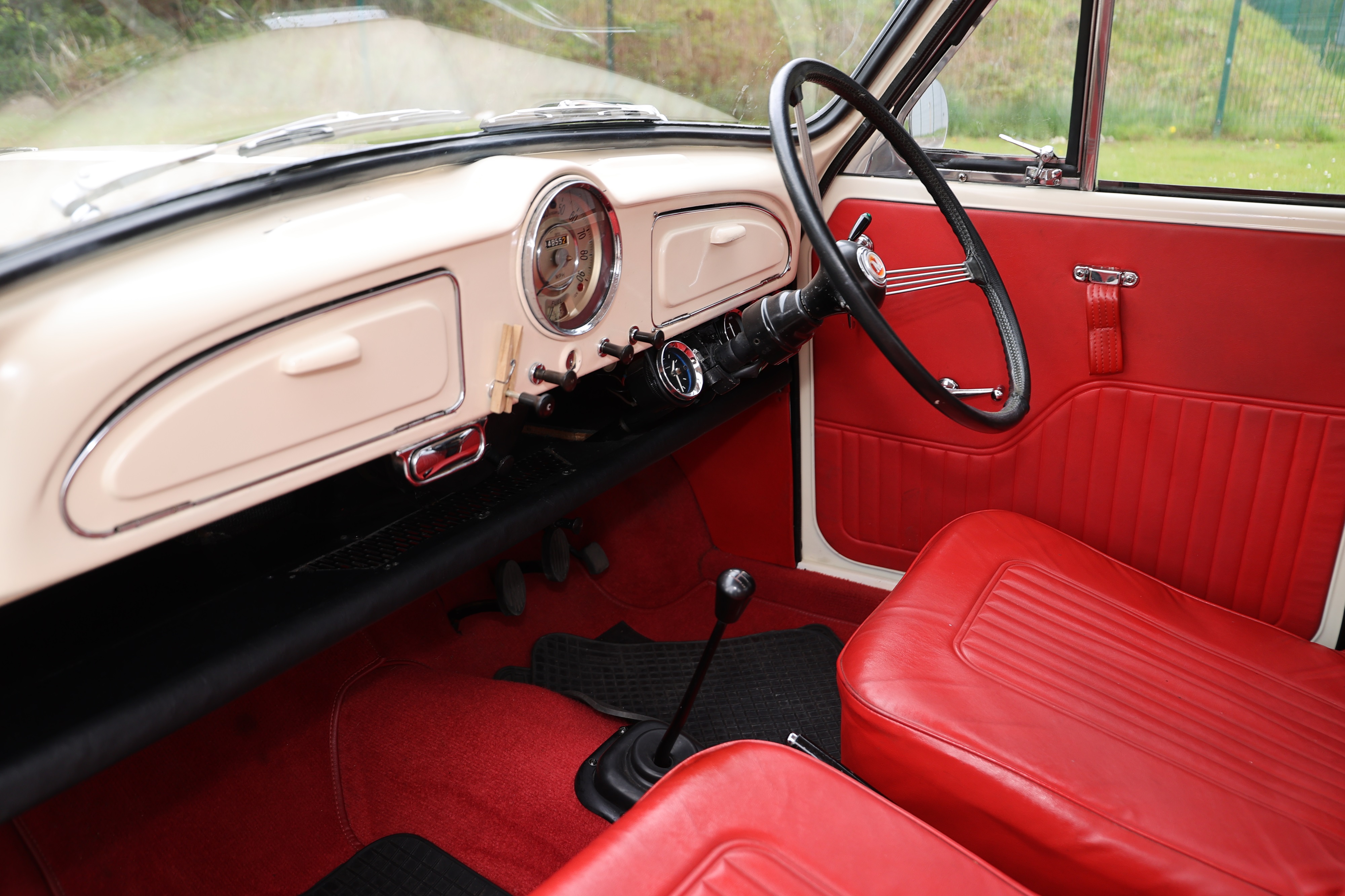 Lot 119 - 1962 Morris Minor 1000 De-Luxe Saloon