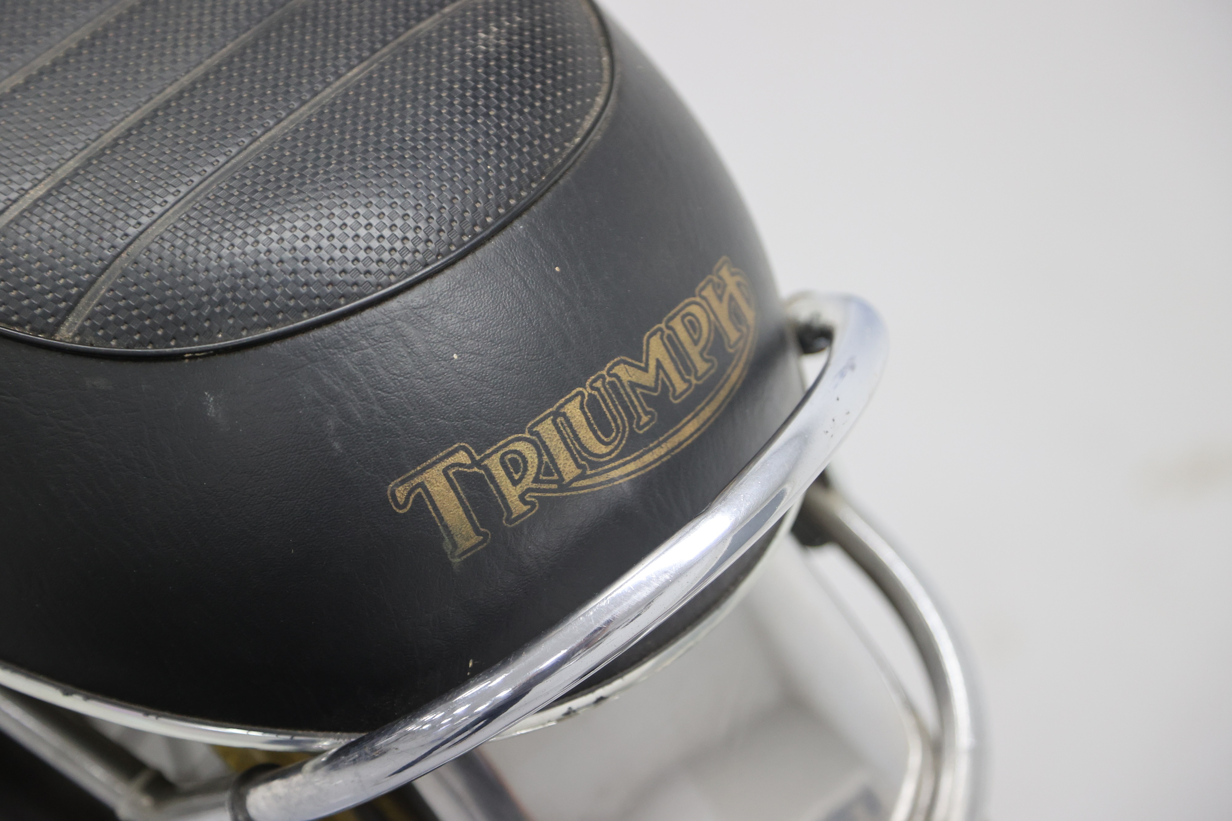 Lot 3 - 1968 Triumph T100R Daytona