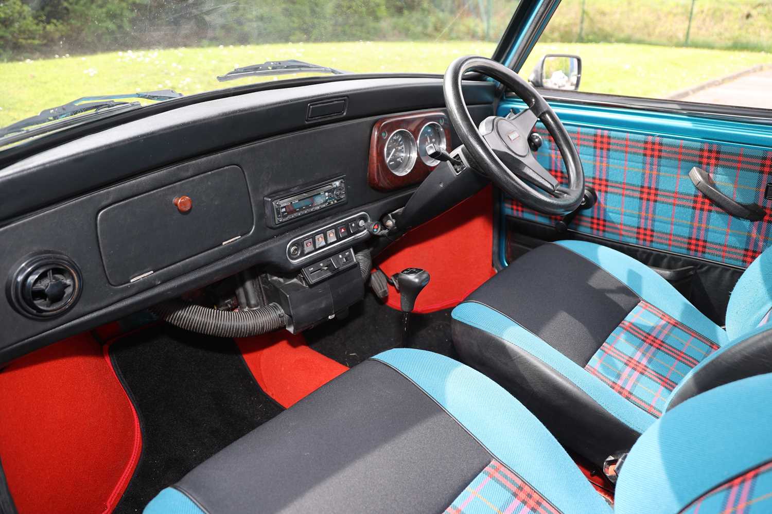 Lot 174 - 1995 Rover Mini Sidewalk
