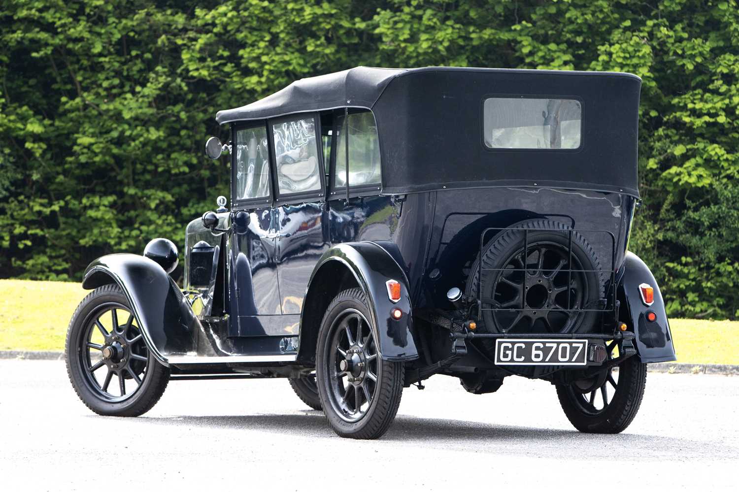 Lot 126 - 1930 Austin 12/4 Heavy Clifton
