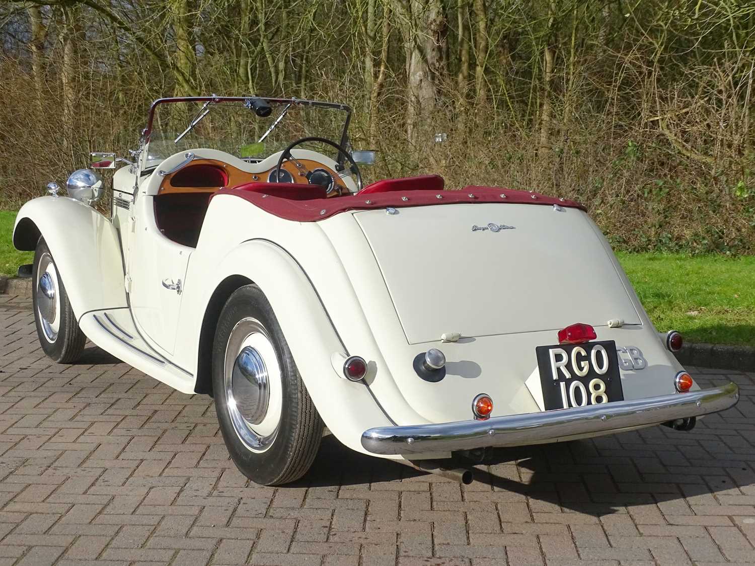 Lot 62 - 1955 Singer 4AD Roadster