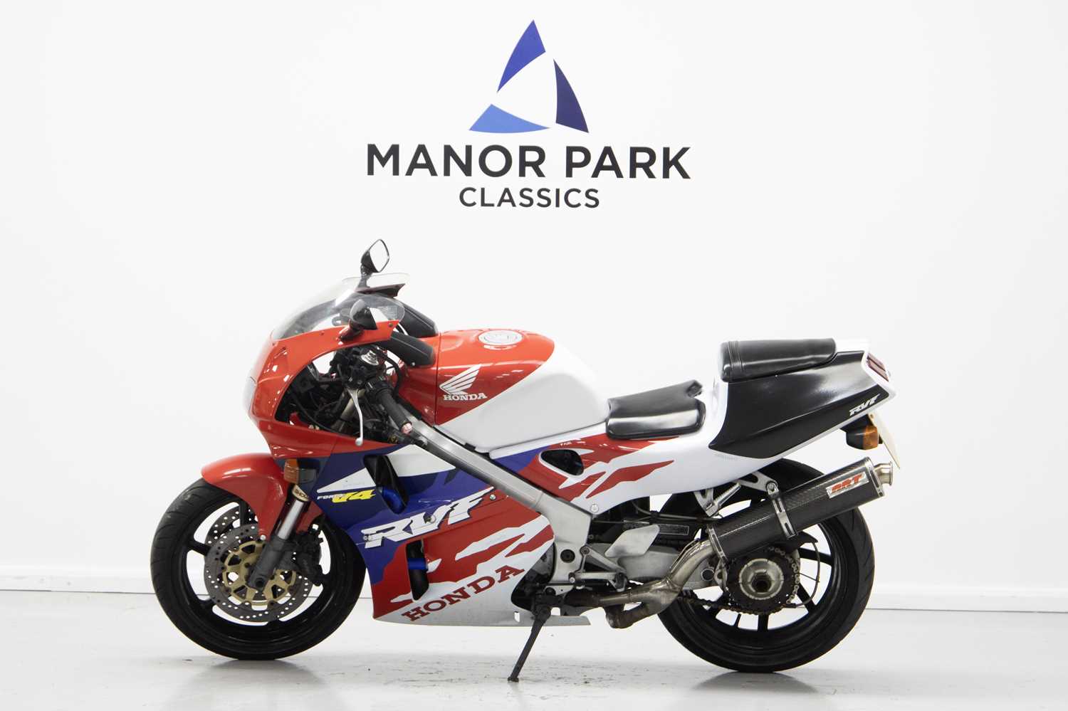 Lot 12 - 1994 Honda RVF400