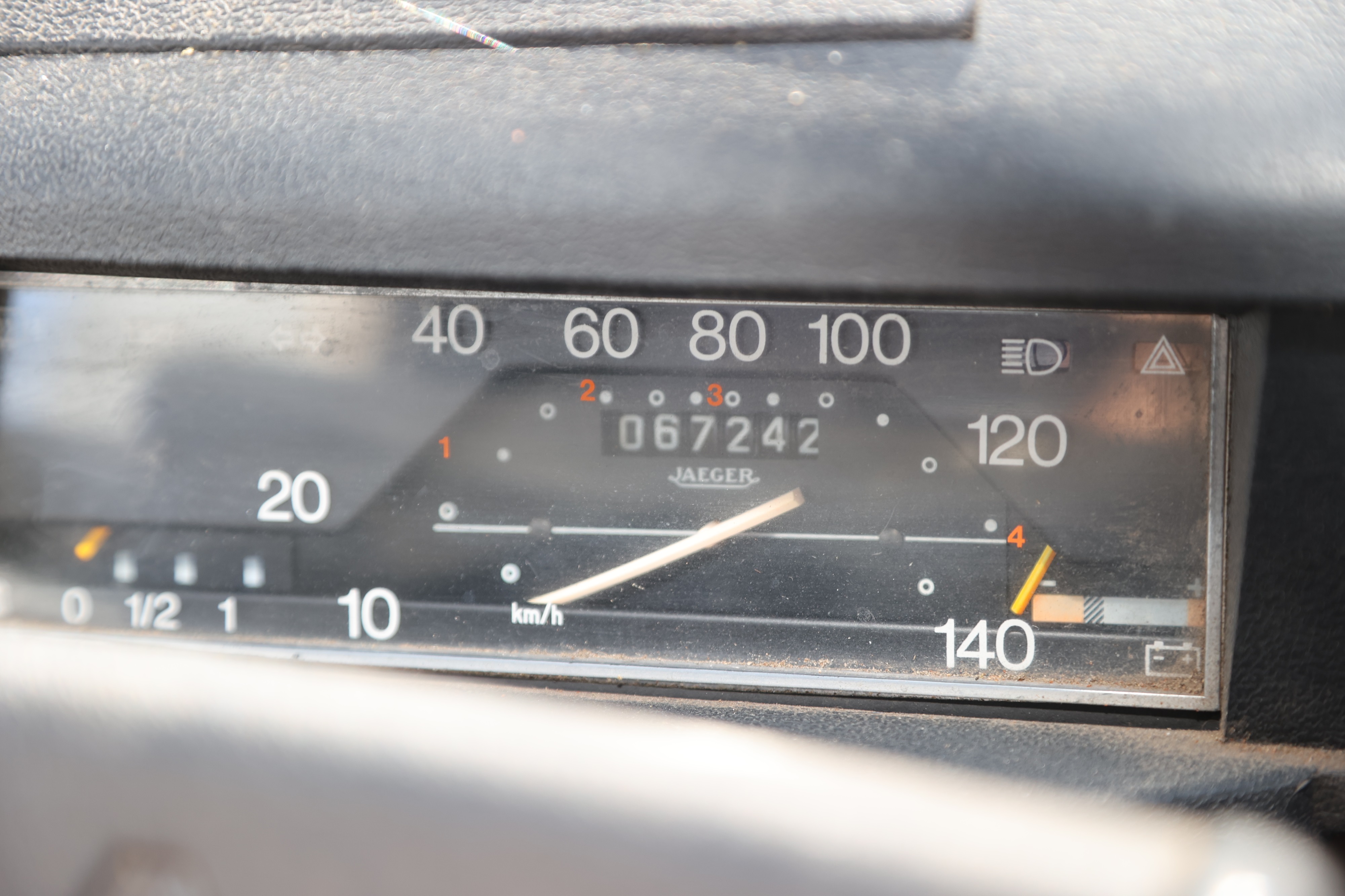 Lot 204 - 1979 Renault 4 Pickup