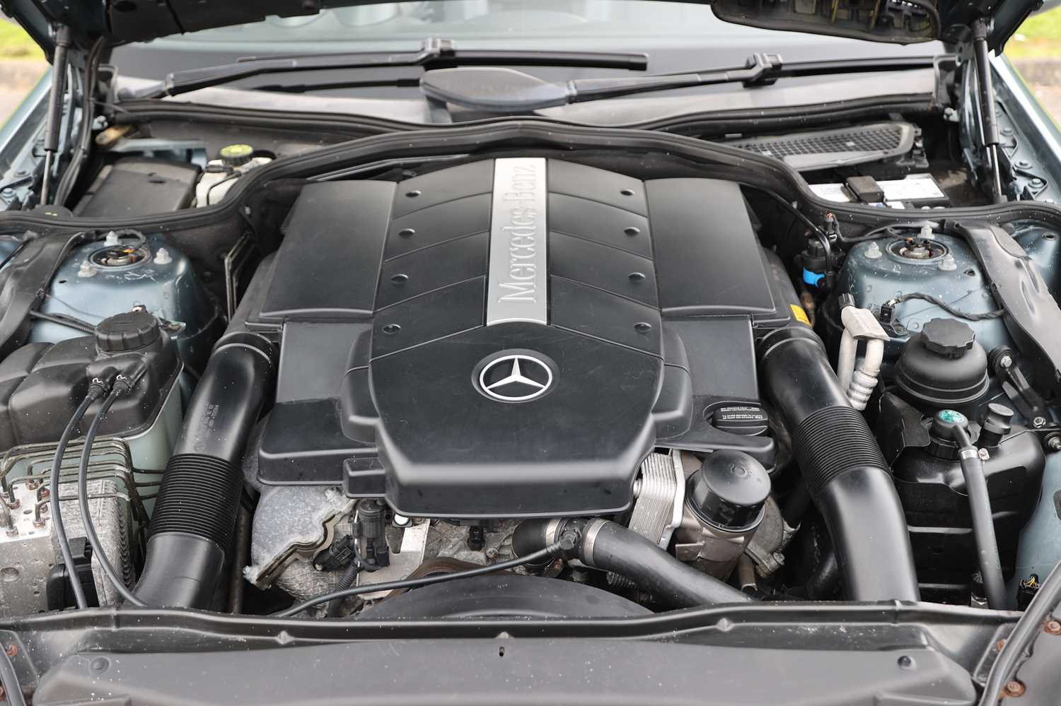 Lot 192 - 2002 Mercedes-Benz SL 500