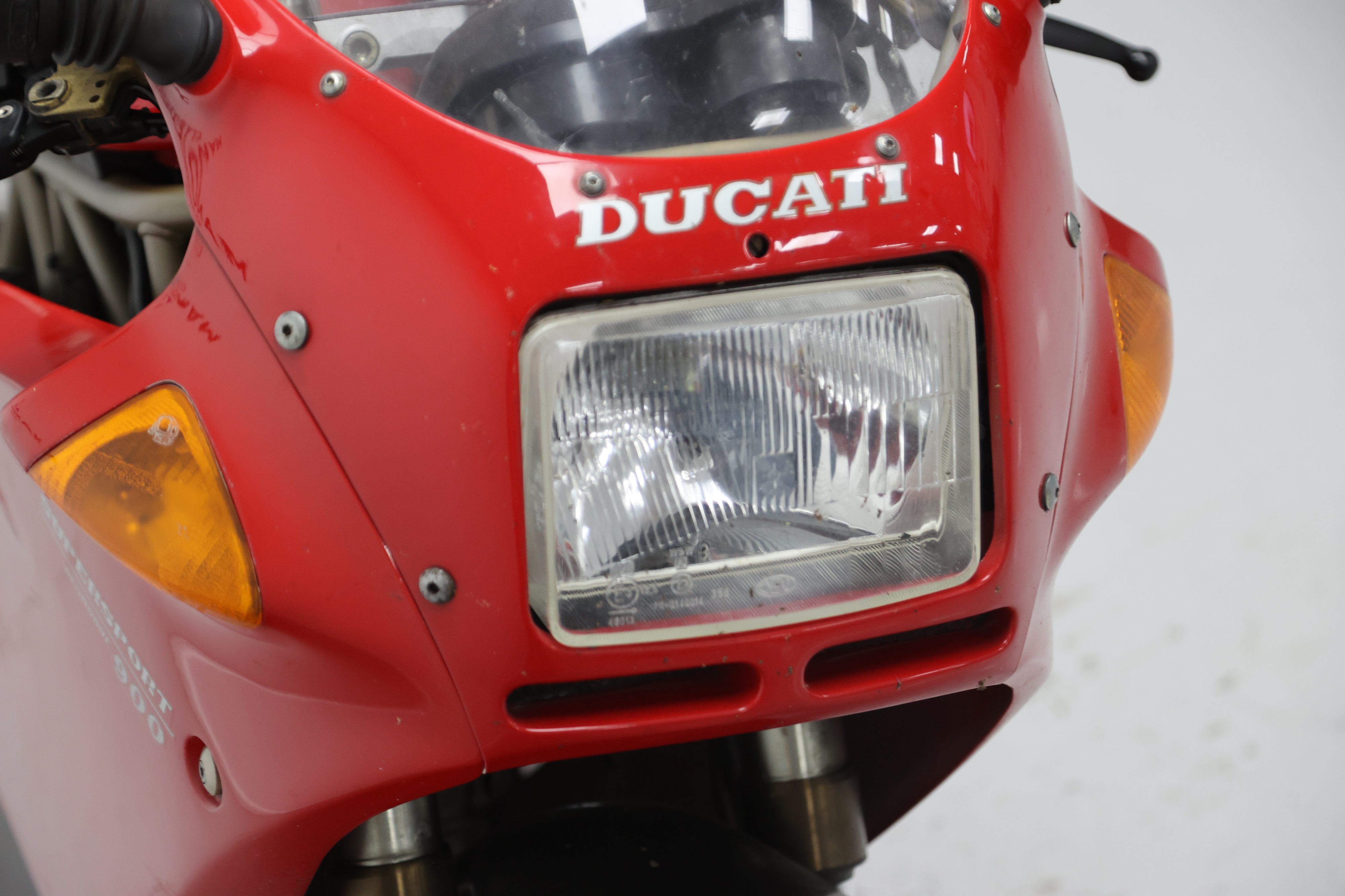 Lot 35 - 1995 Ducati 900 SS