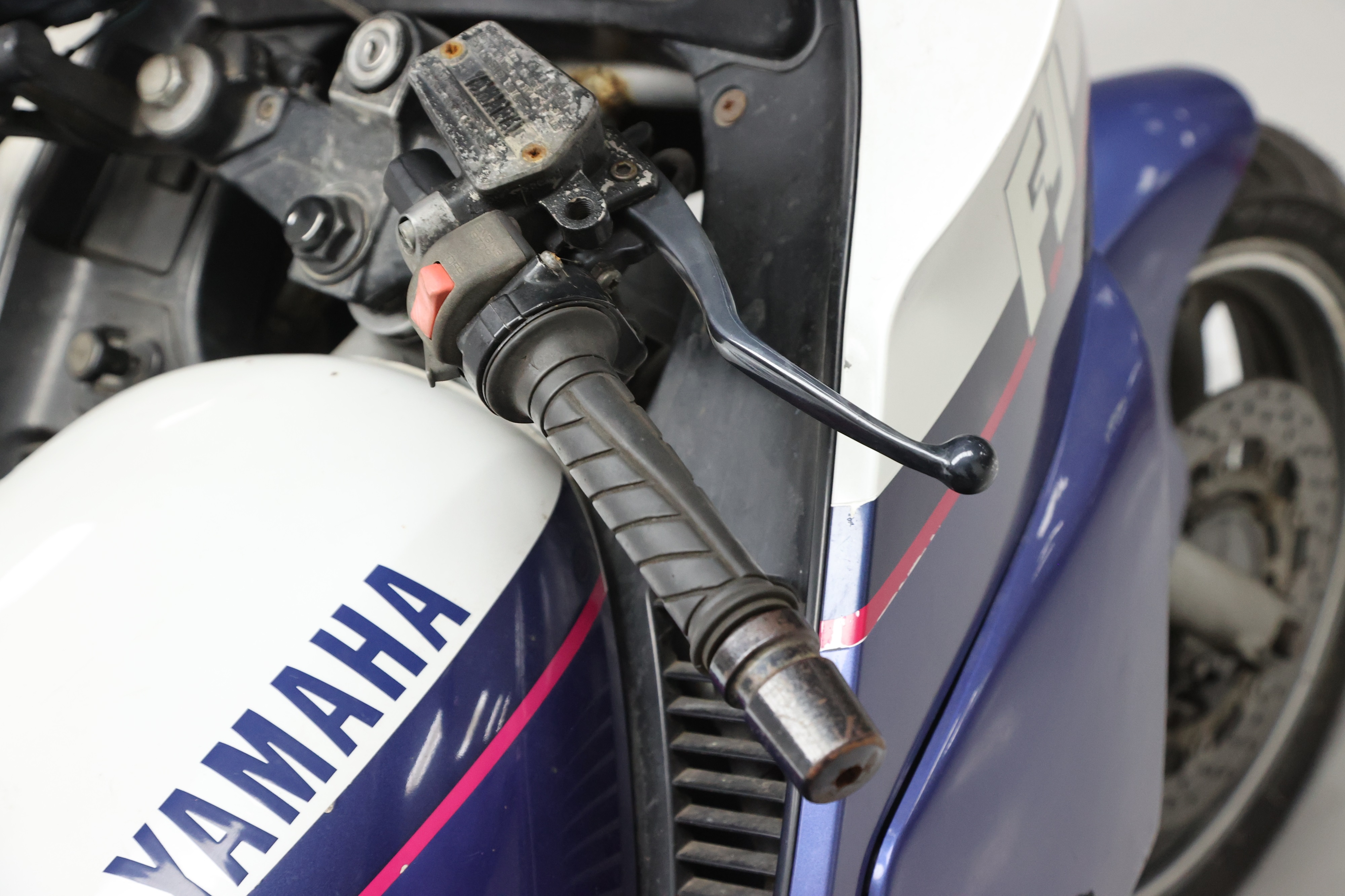 Lot 57 - 1991 Yamaha FJ1200 ABS Combination