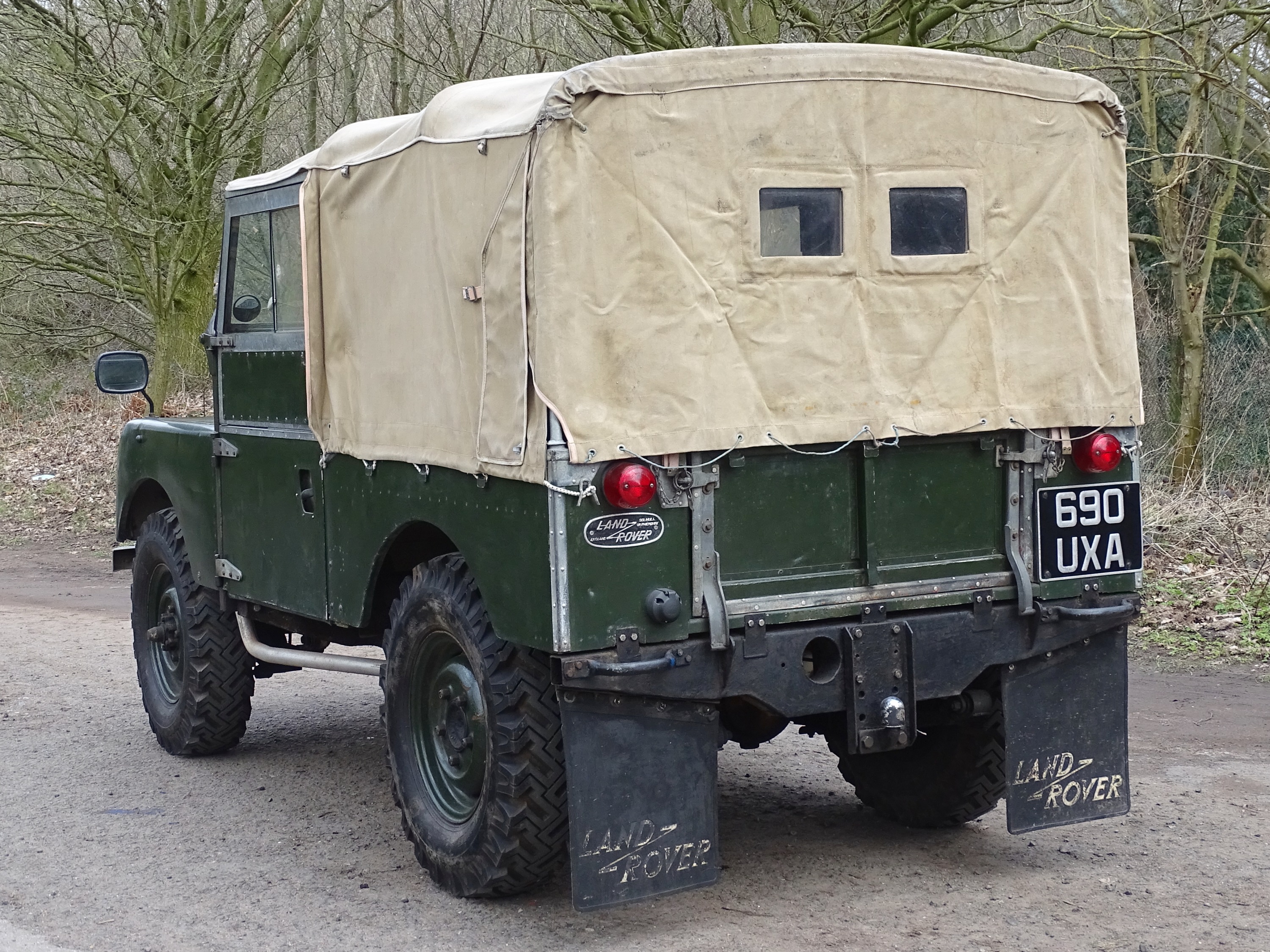 Lot 84 - 1957 Land Rover 88