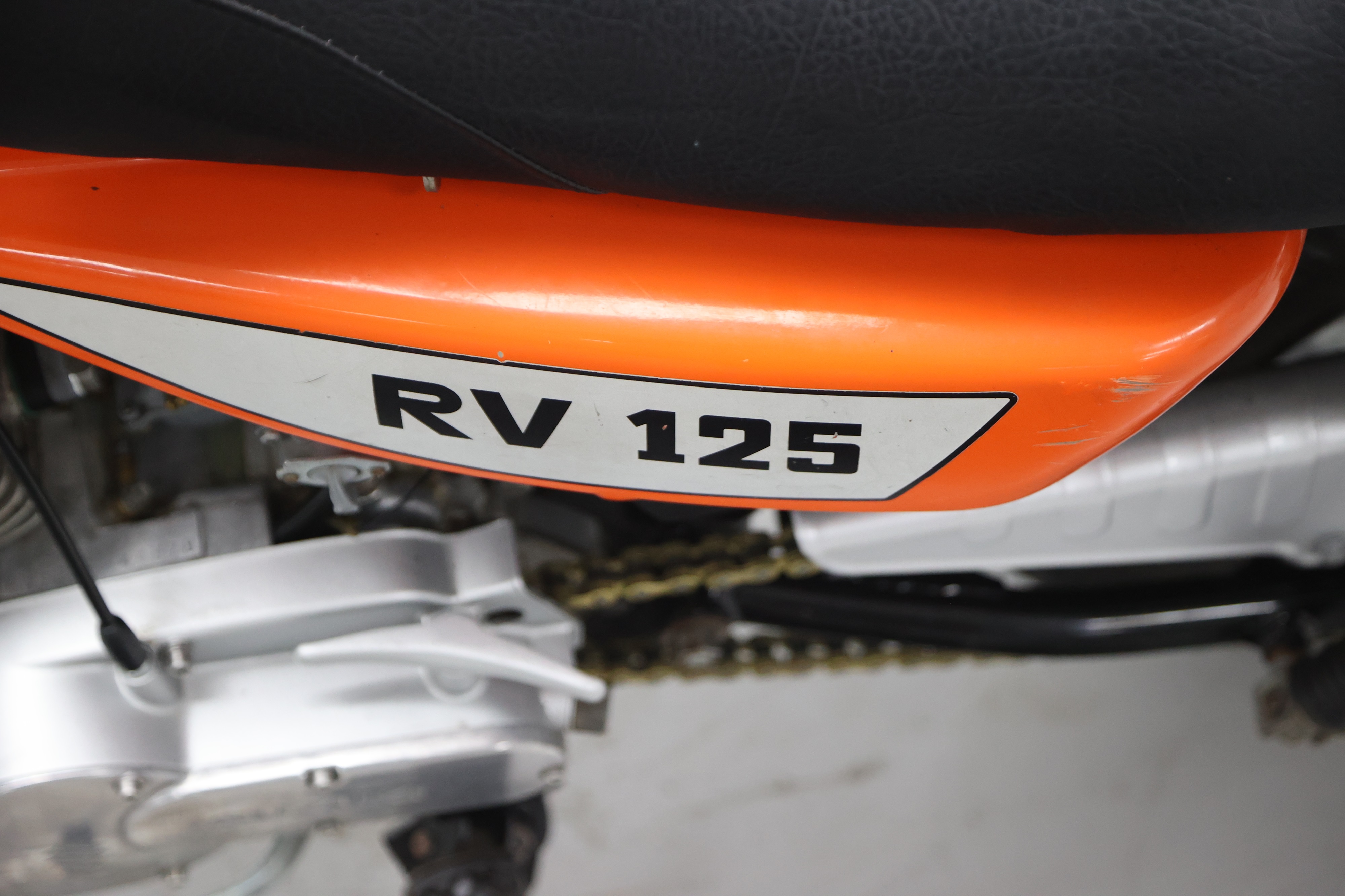 Lot 209 - 1973 Suzuki RV125