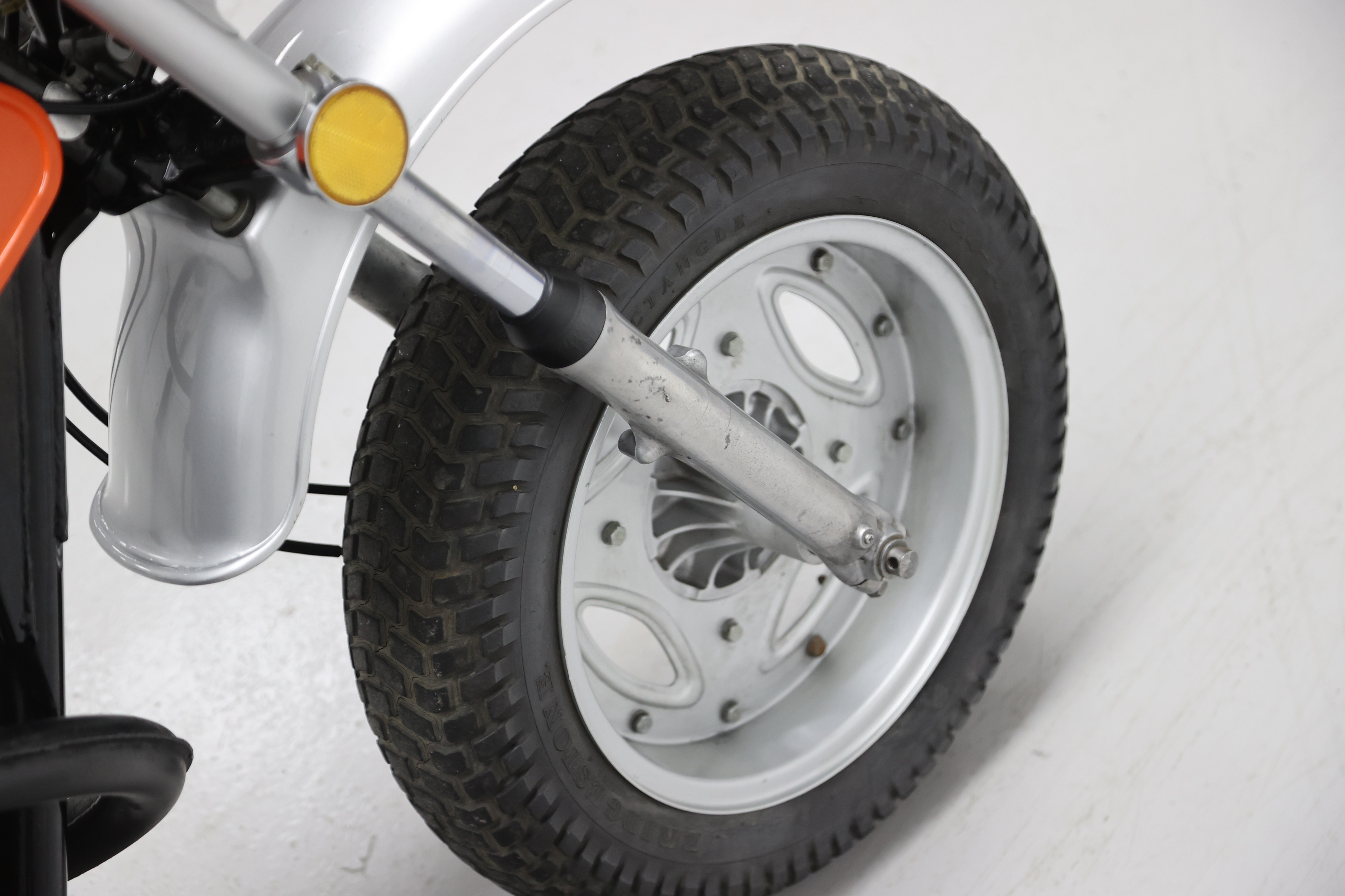 Lot 209 - 1973 Suzuki RV125