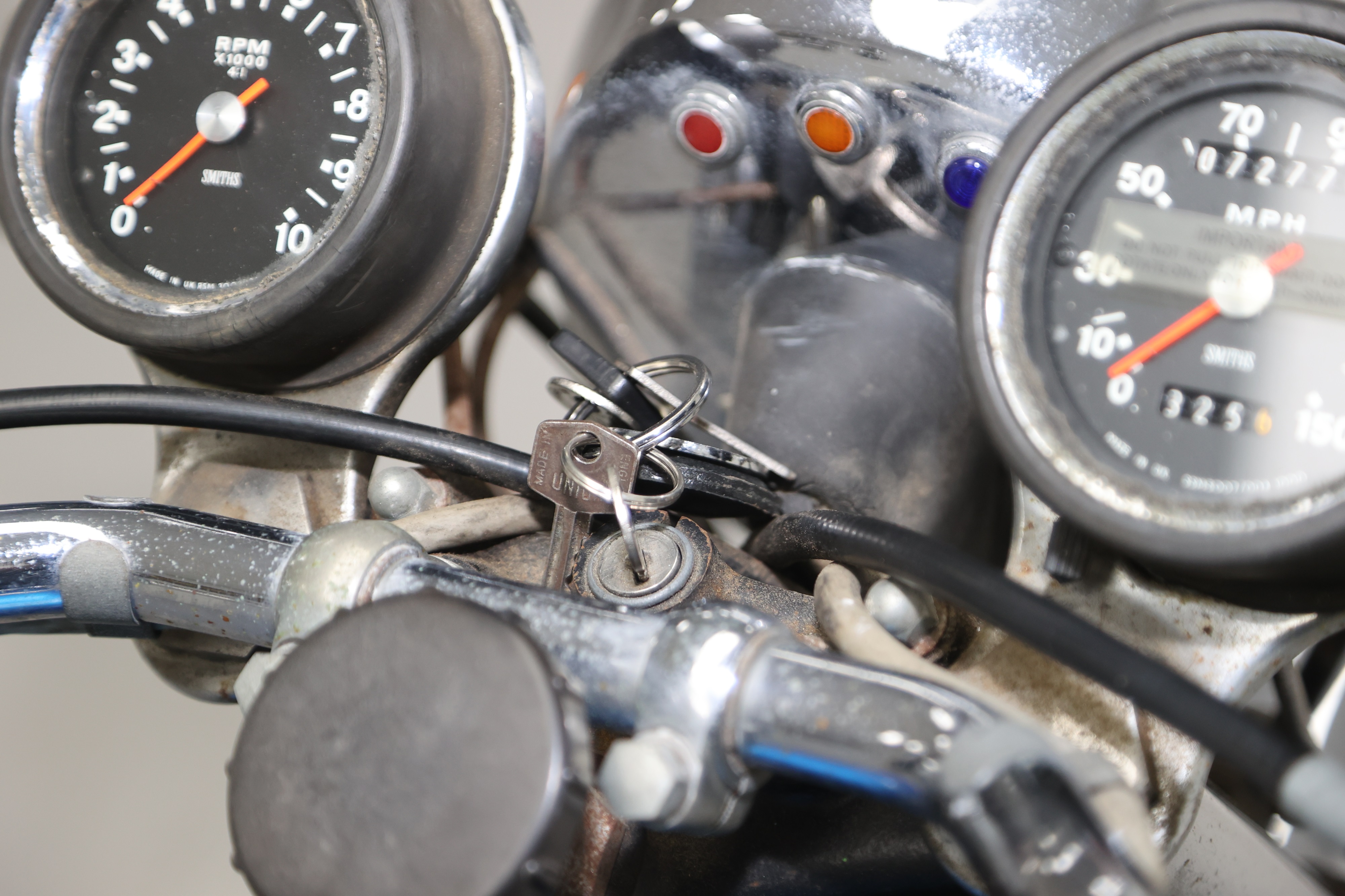 Lot 218 - 1971 BSA Rocket 3