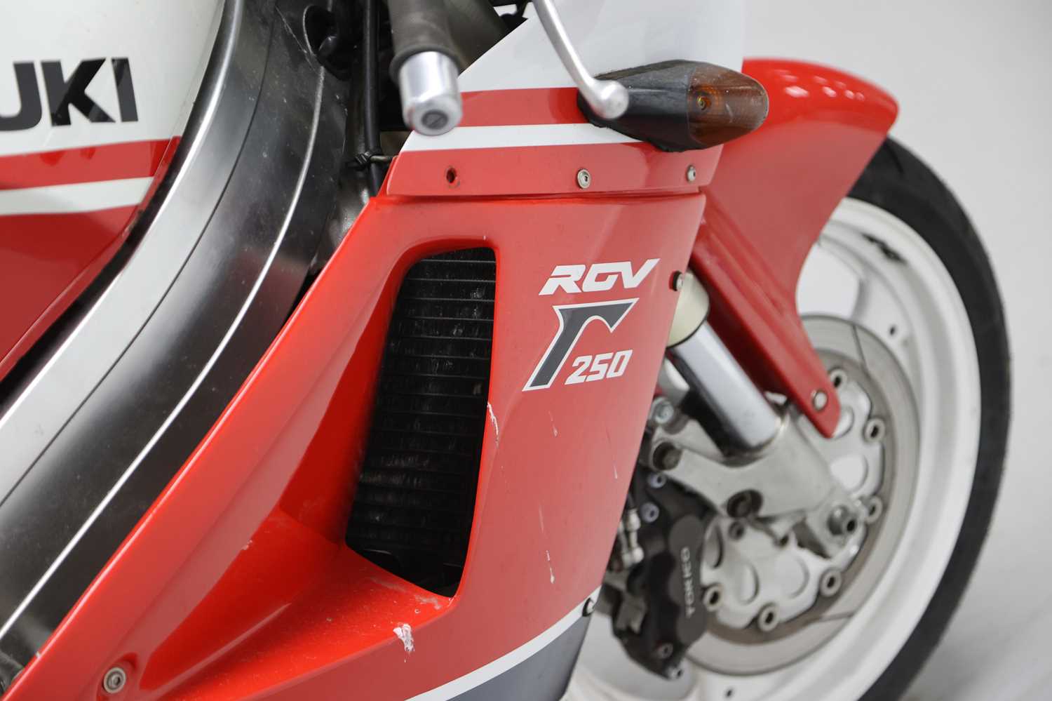 Lot 263 - 1990 Suzuki RGV250