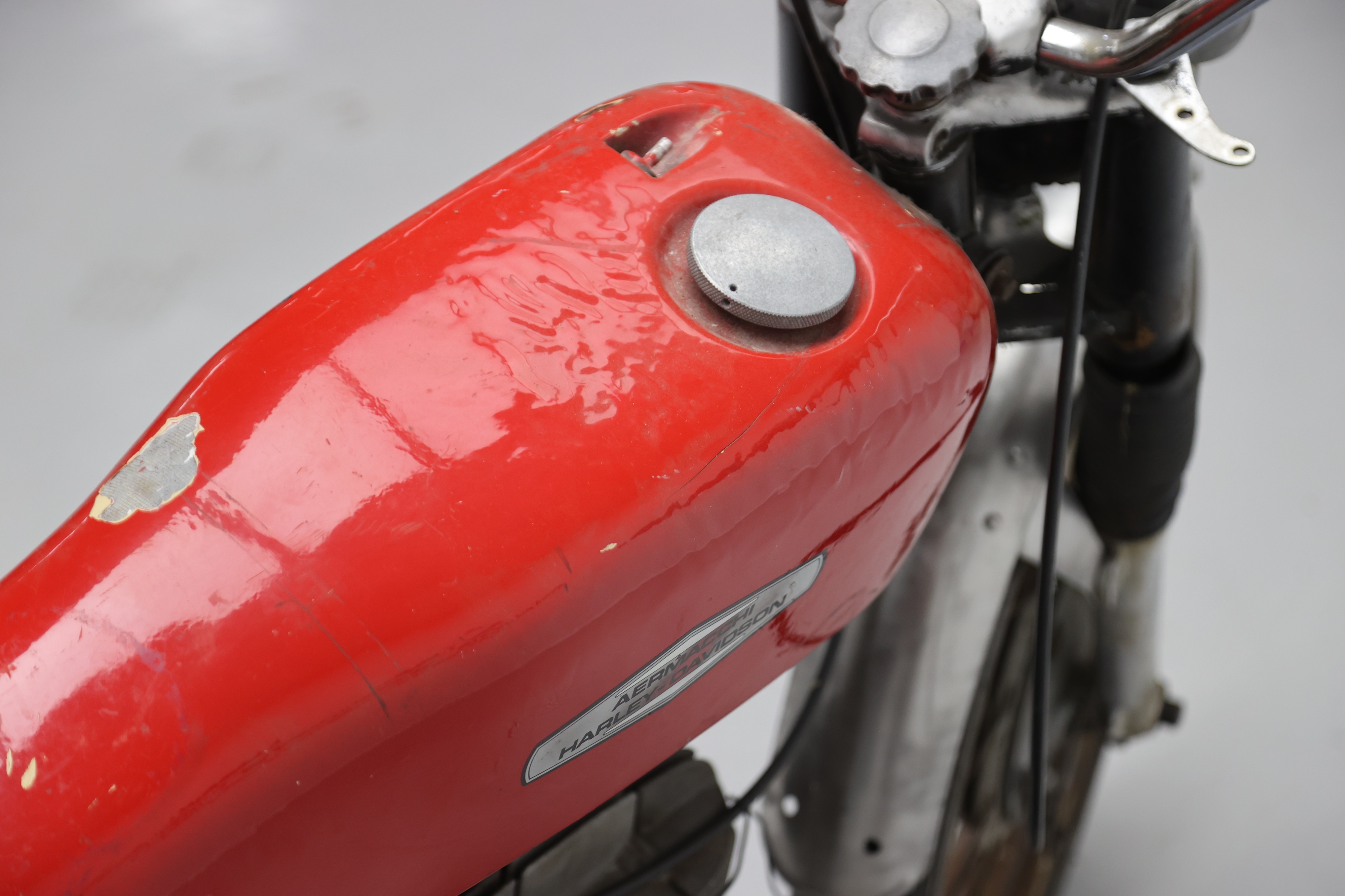 Lot 266 - 1967 Harley Davidson SS350 Sprint