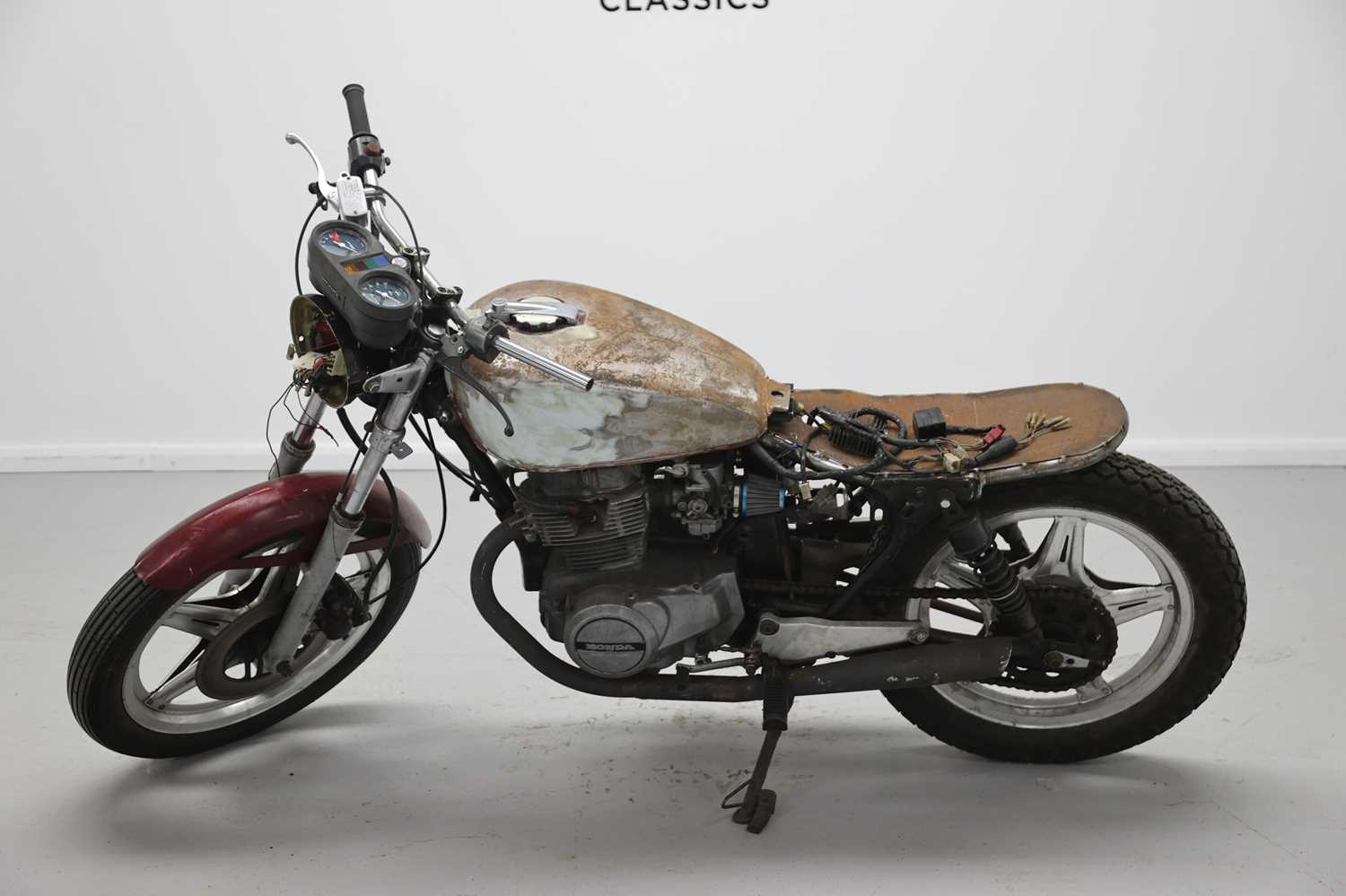 Lot 261 - 1981 Honda CB250N Super Dream