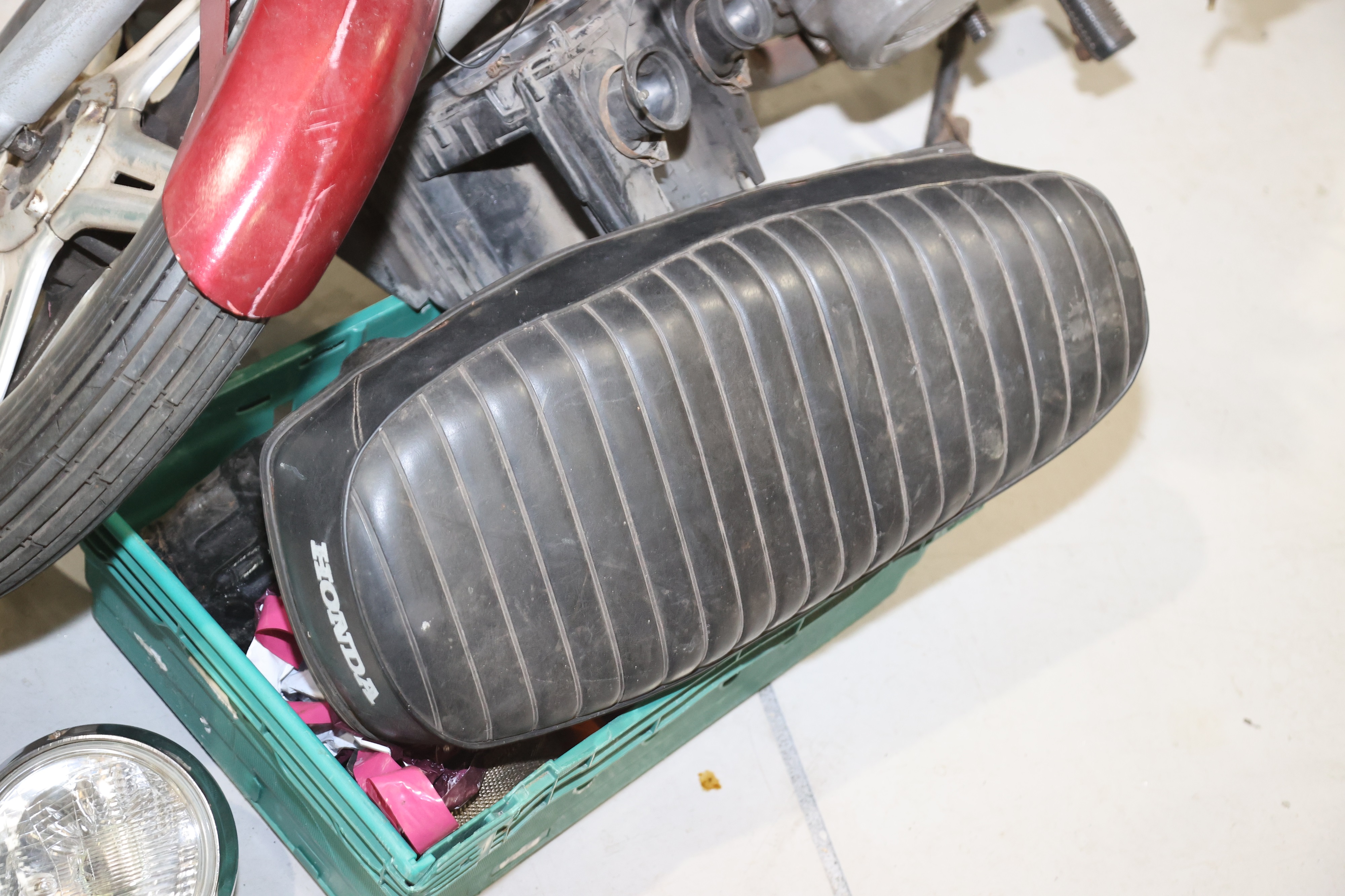 Lot 261 - 1981 Honda CB250N Super Dream