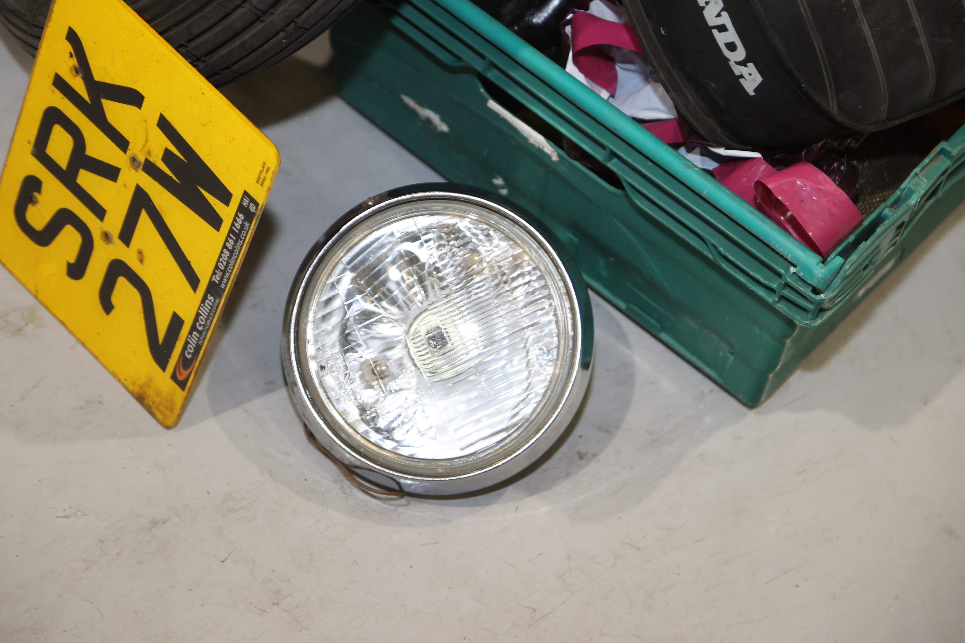 Lot 261 - 1981 Honda CB250N Super Dream