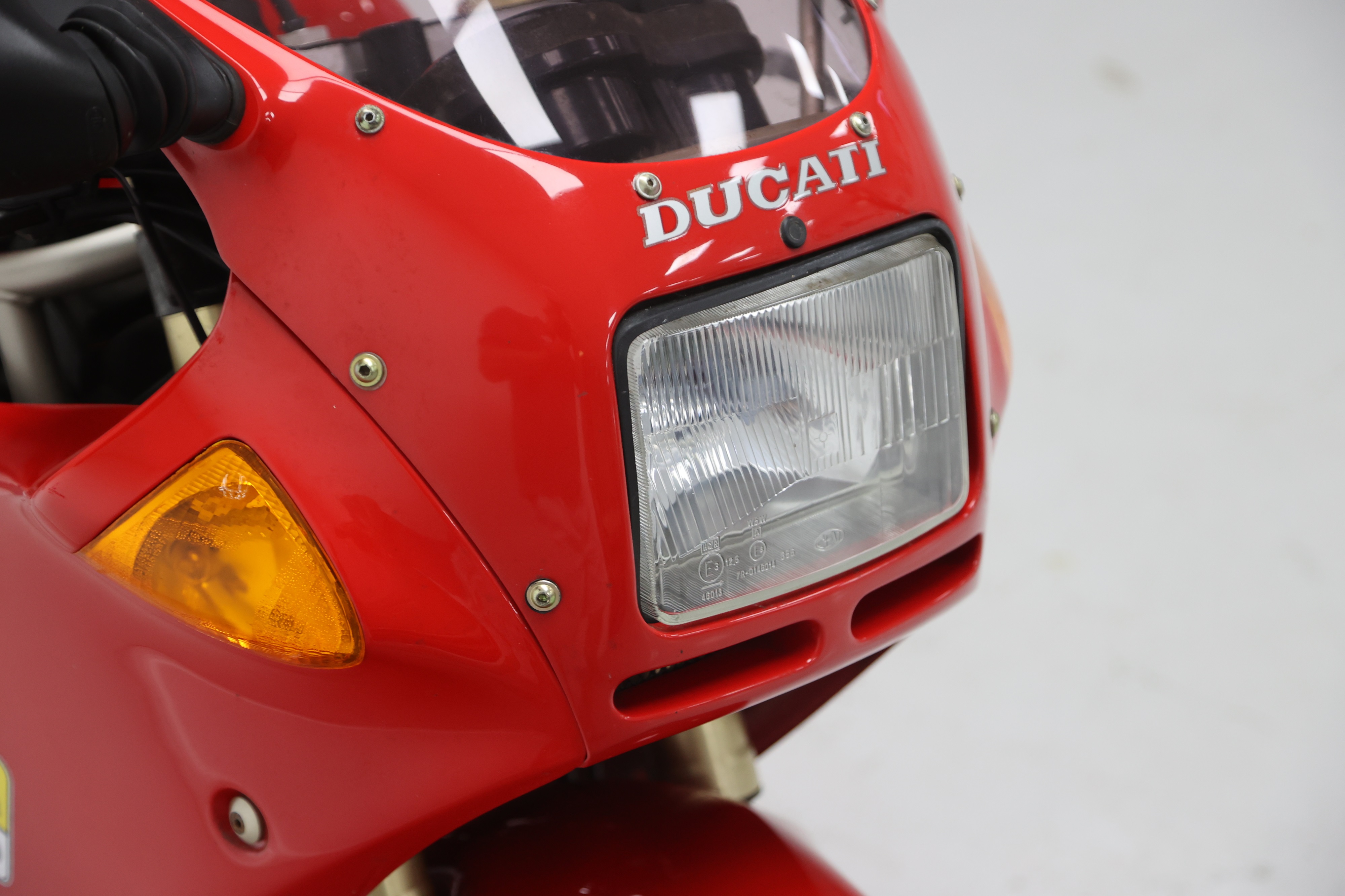 Lot 212 - 1994 Ducati 600 SS