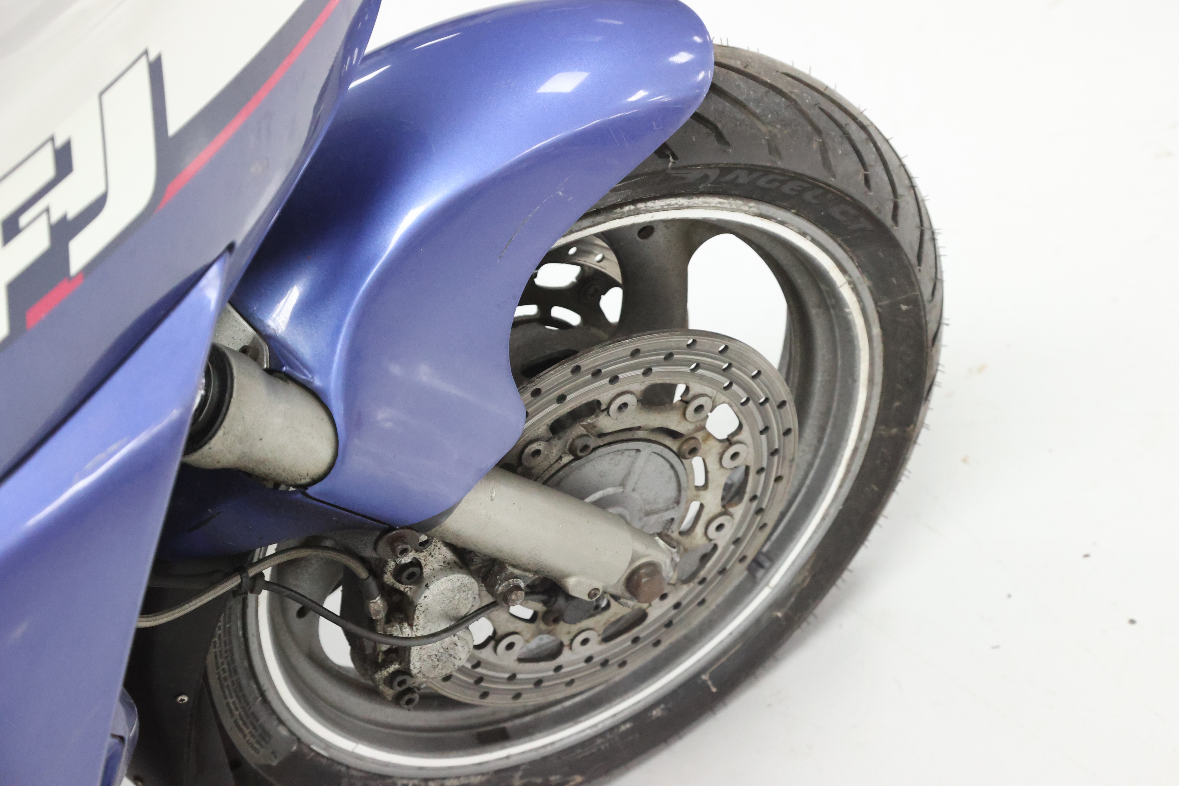 Lot 256 - 1991 Yamaha FJ1200 ABS Combination