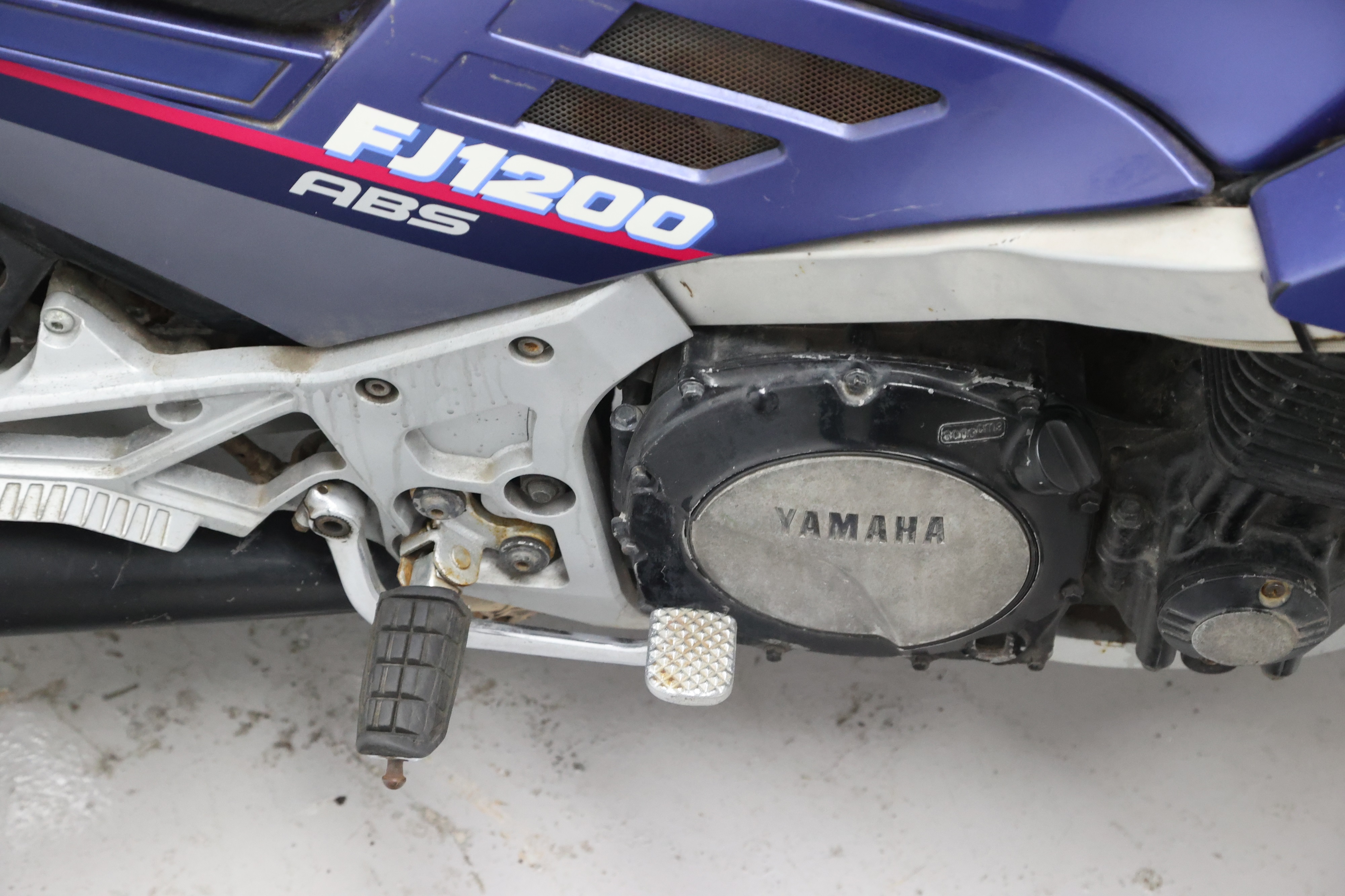 Lot 256 - 1991 Yamaha FJ1200 ABS Combination