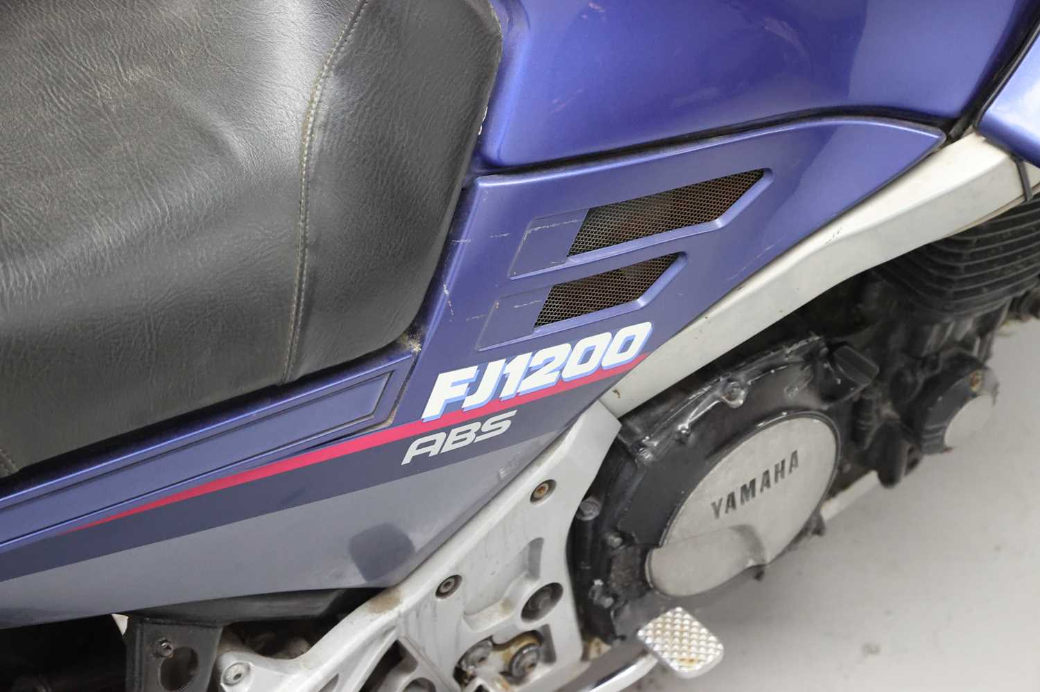 Lot 256 - 1991 Yamaha FJ1200 ABS Combination