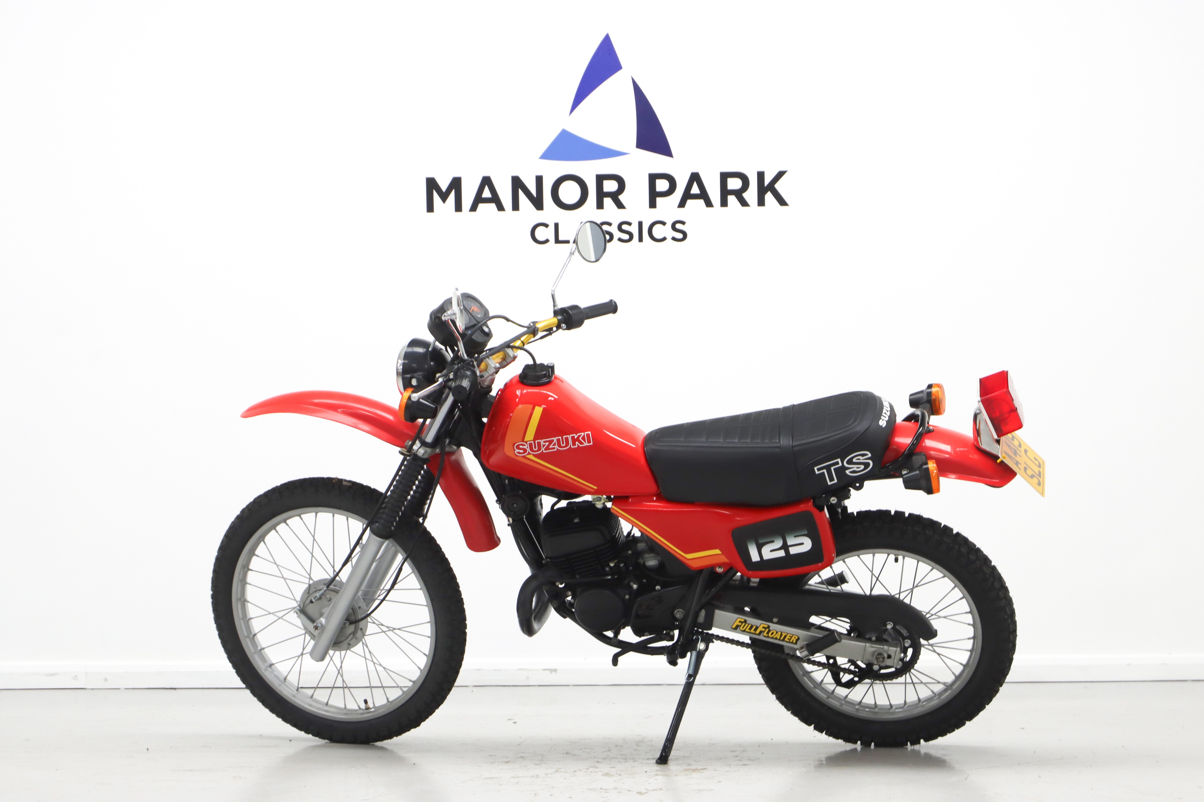 Lot 255 - 1982 Suzuki TS125 ERZ