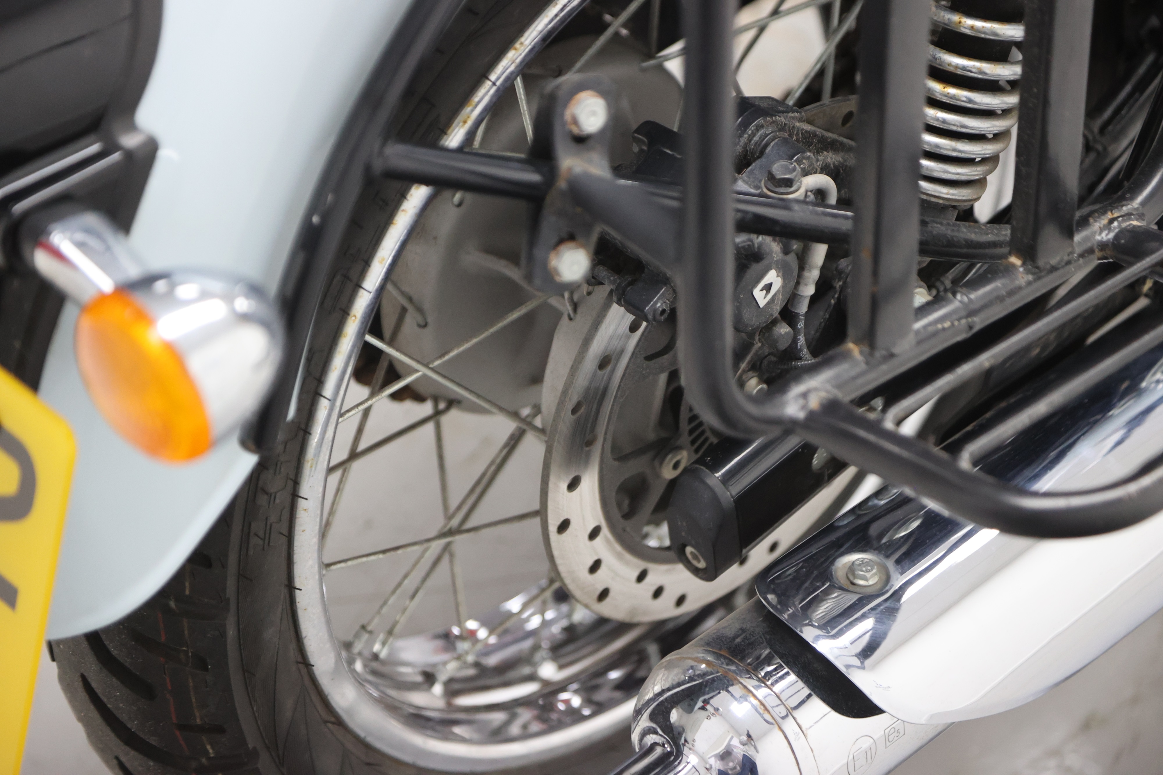 Lot 229 - 2022 Royal Enfield Classic 350 E5