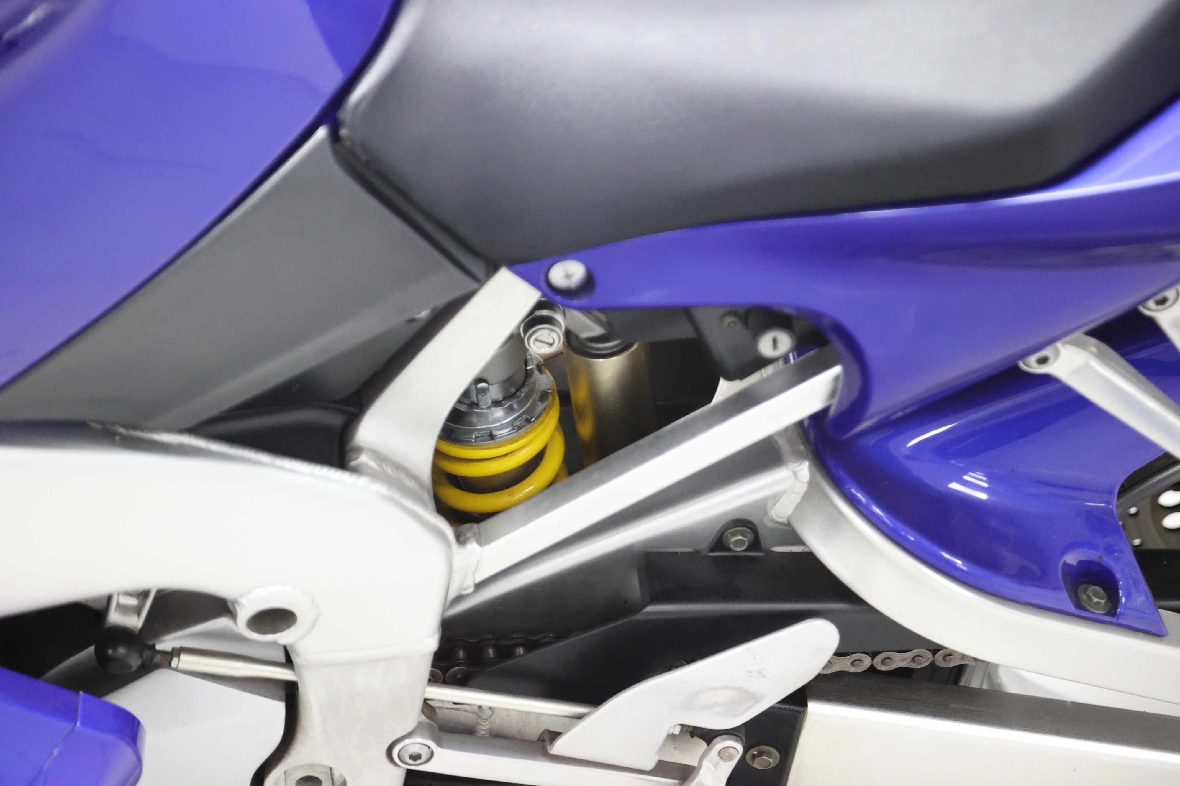 Lot 205 - 1998 Yamaha YZF-R1 4XV