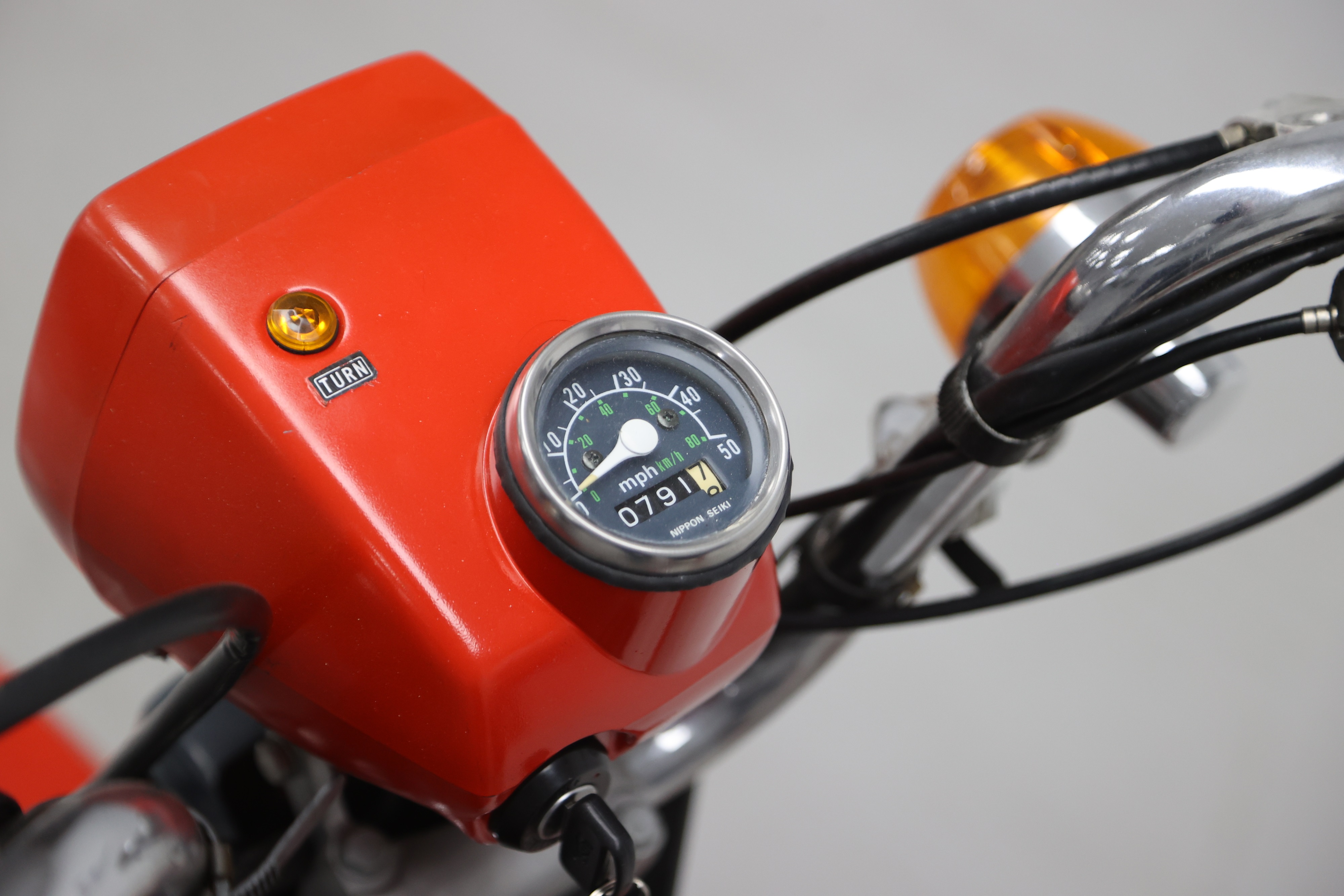 Lot 203 - 1982 Honda NF75