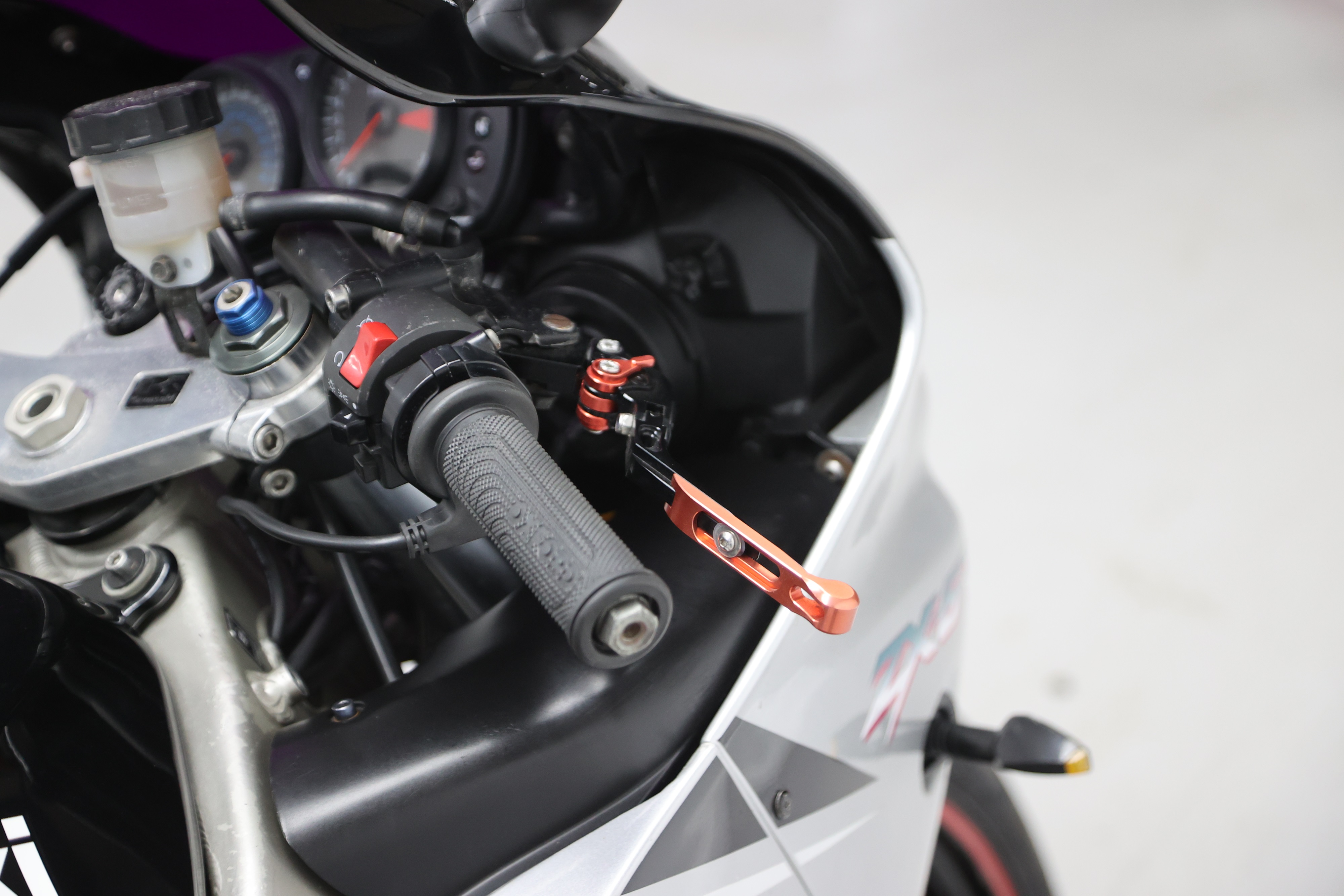 Lot 273 - 2000 Kawasaki ZX-6R Ninja