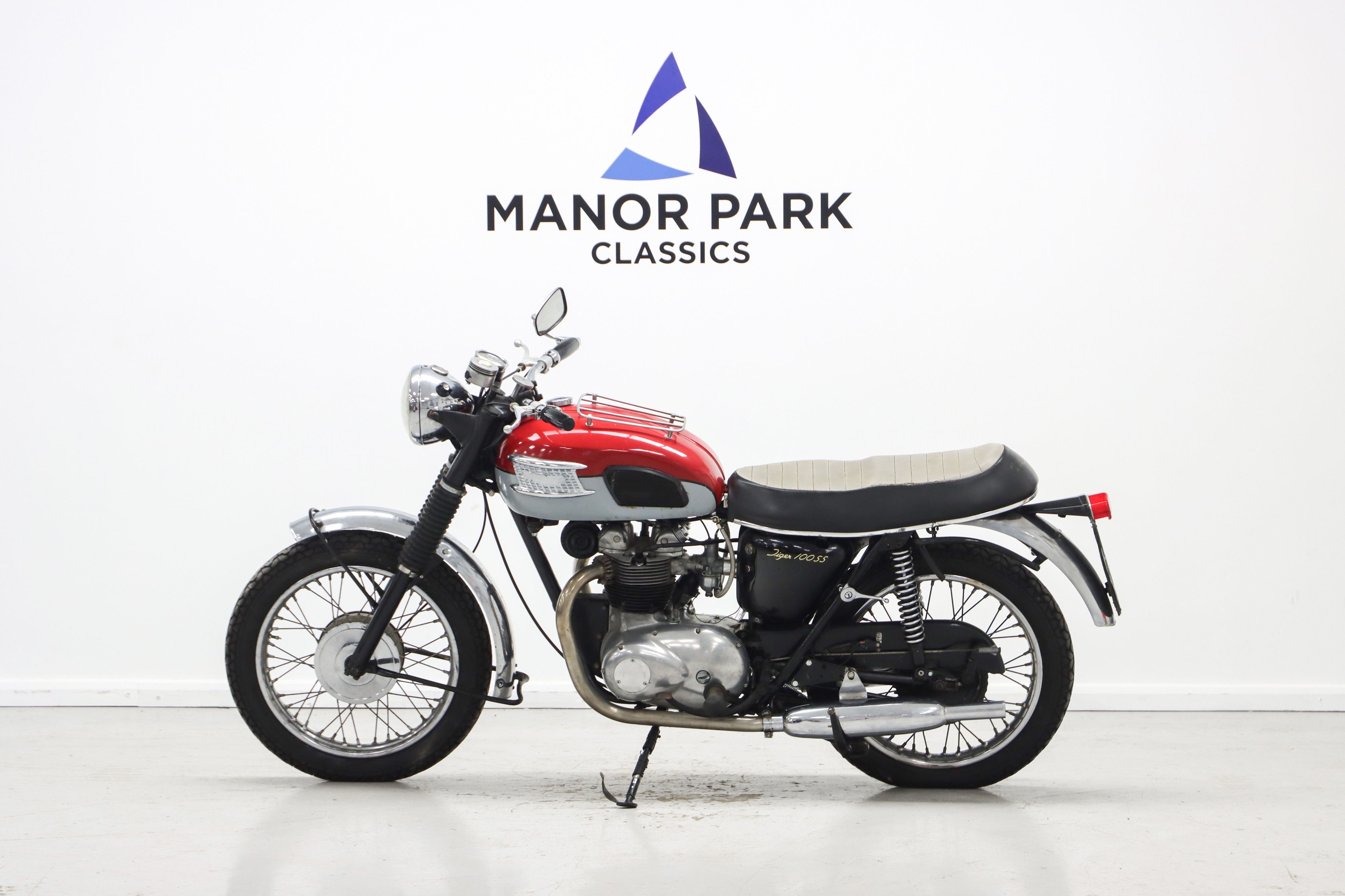 Lot 274 - 1966 Triumph T100SS Tiger