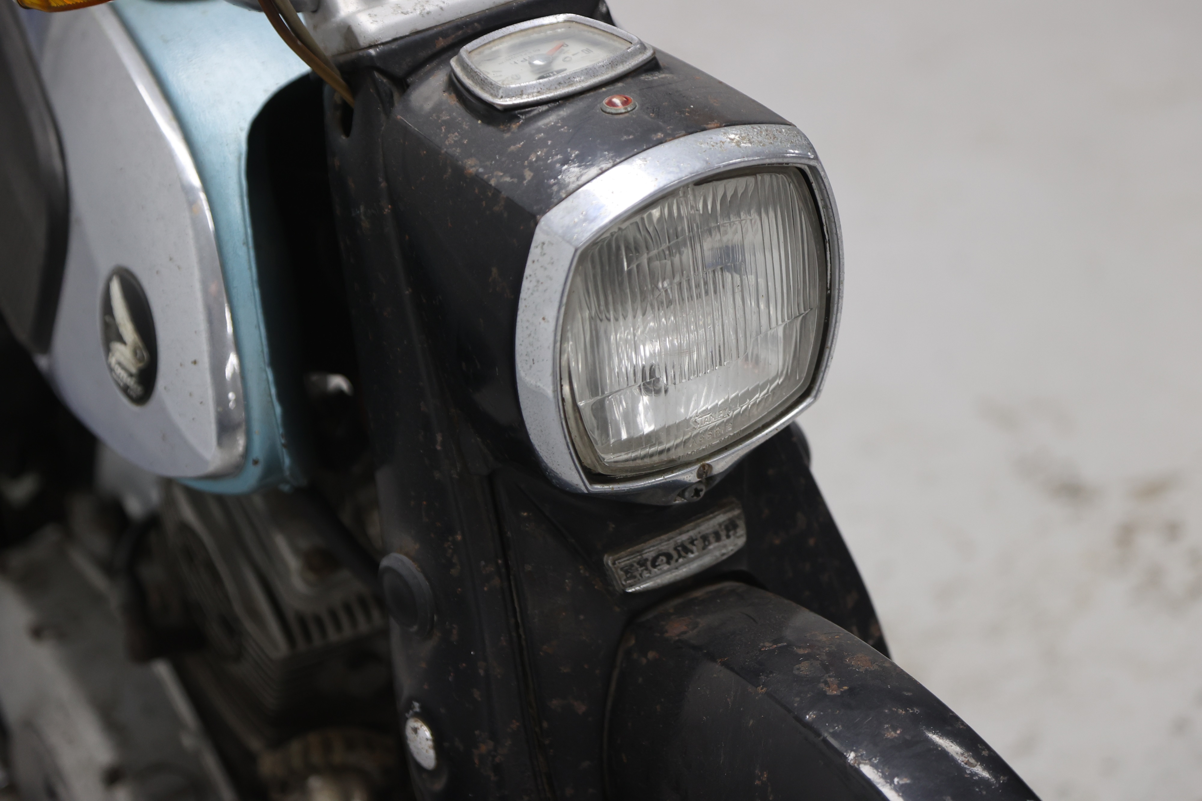 Lot 211 - 1964 Honda C92 Benly