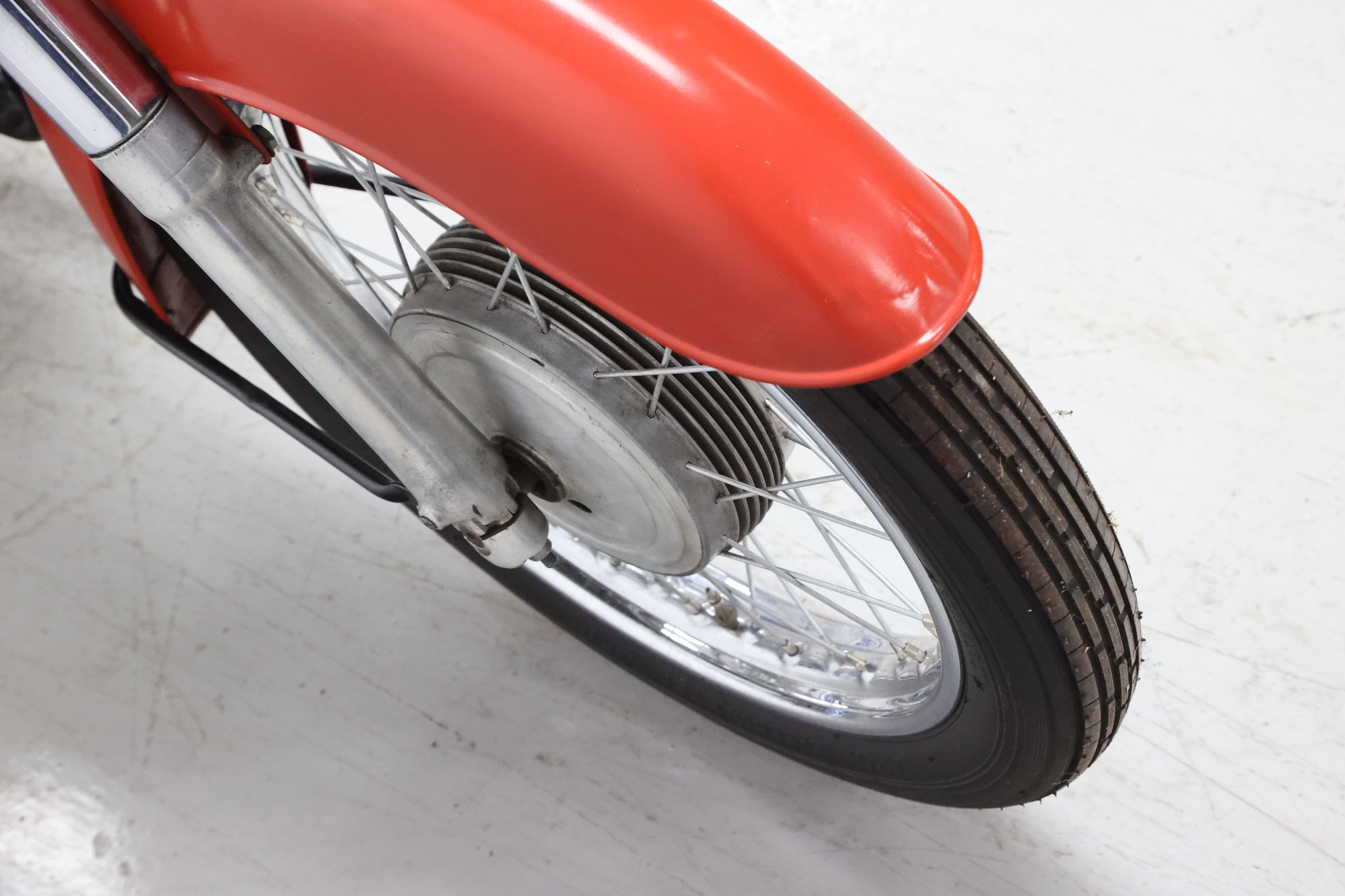 Lot 207 - 1961 Matchless G12