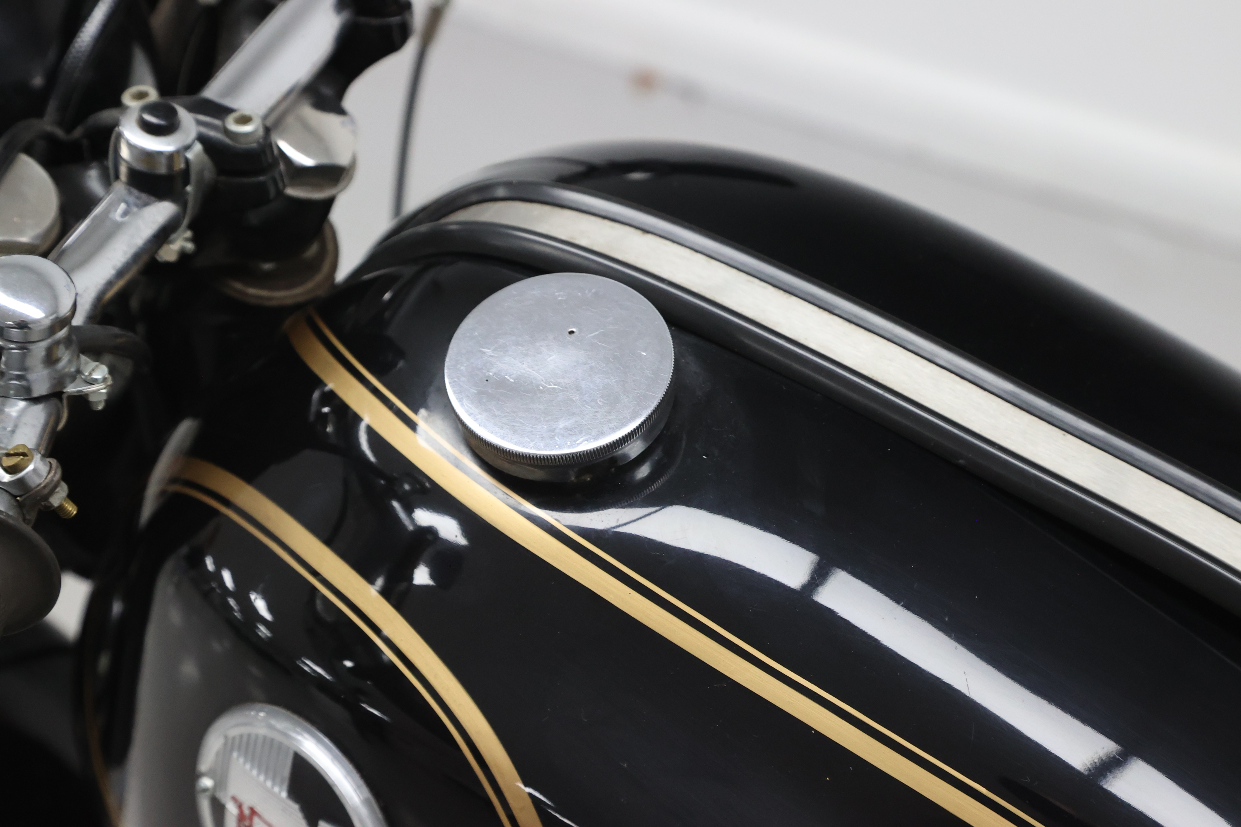 Lot 256 - 1958 Norton Dominator 88