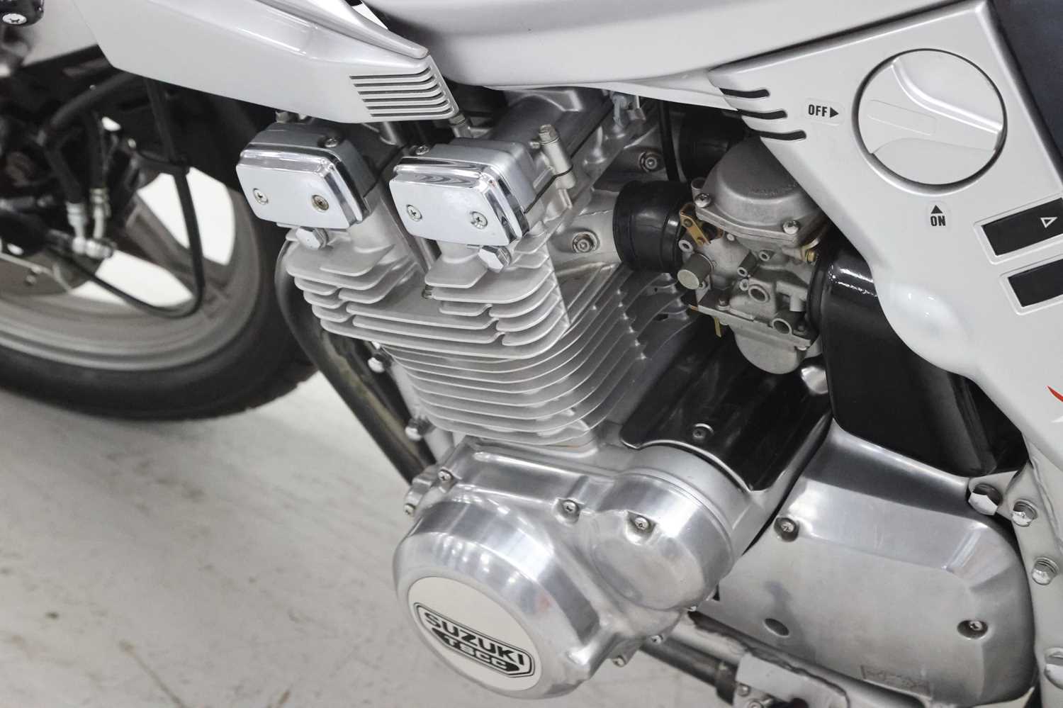 Lot 212 - 1983 Suzuki GSX1100 Katana