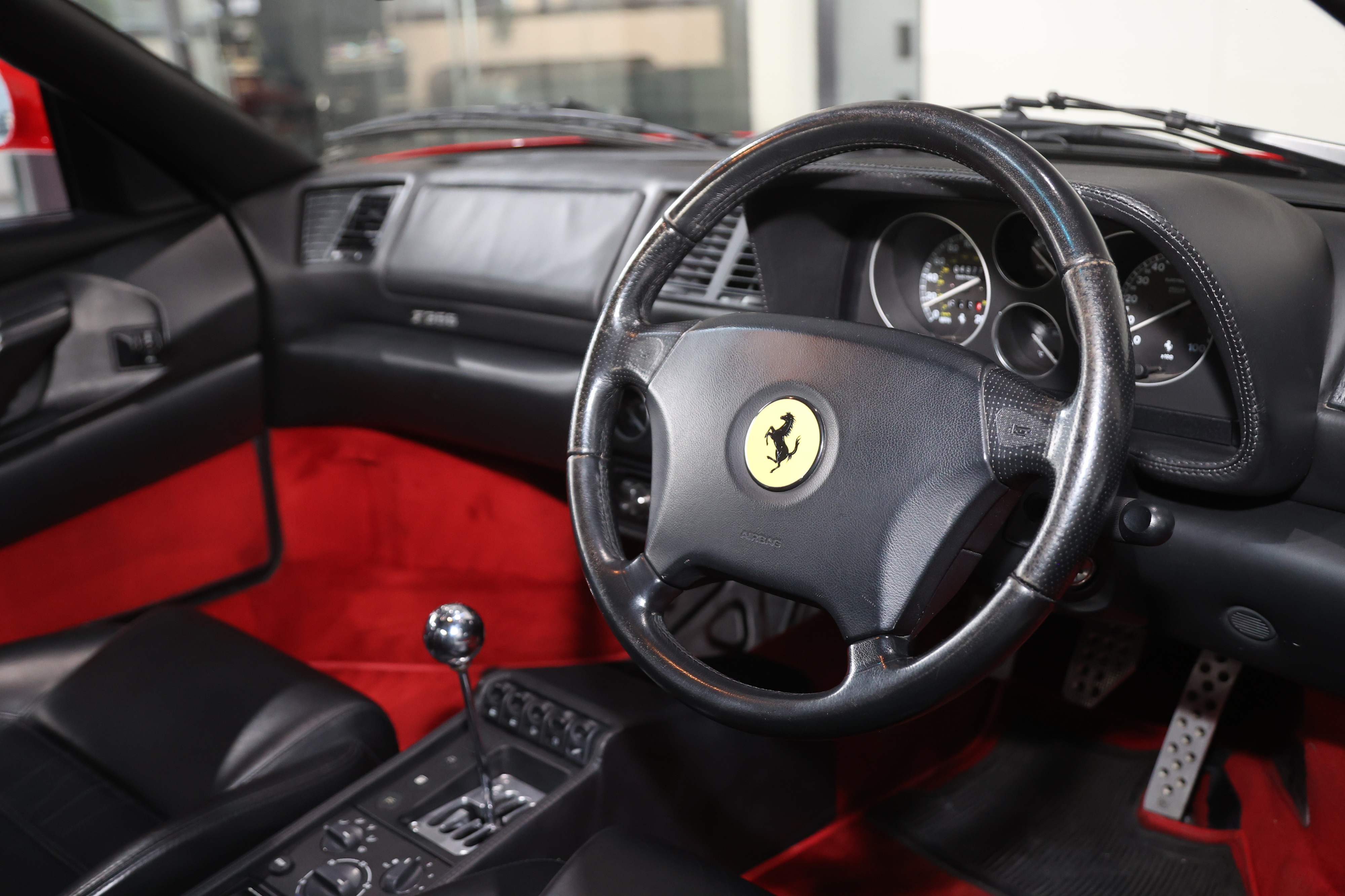 Lot 48 - 1996 Ferrari F355 Spider