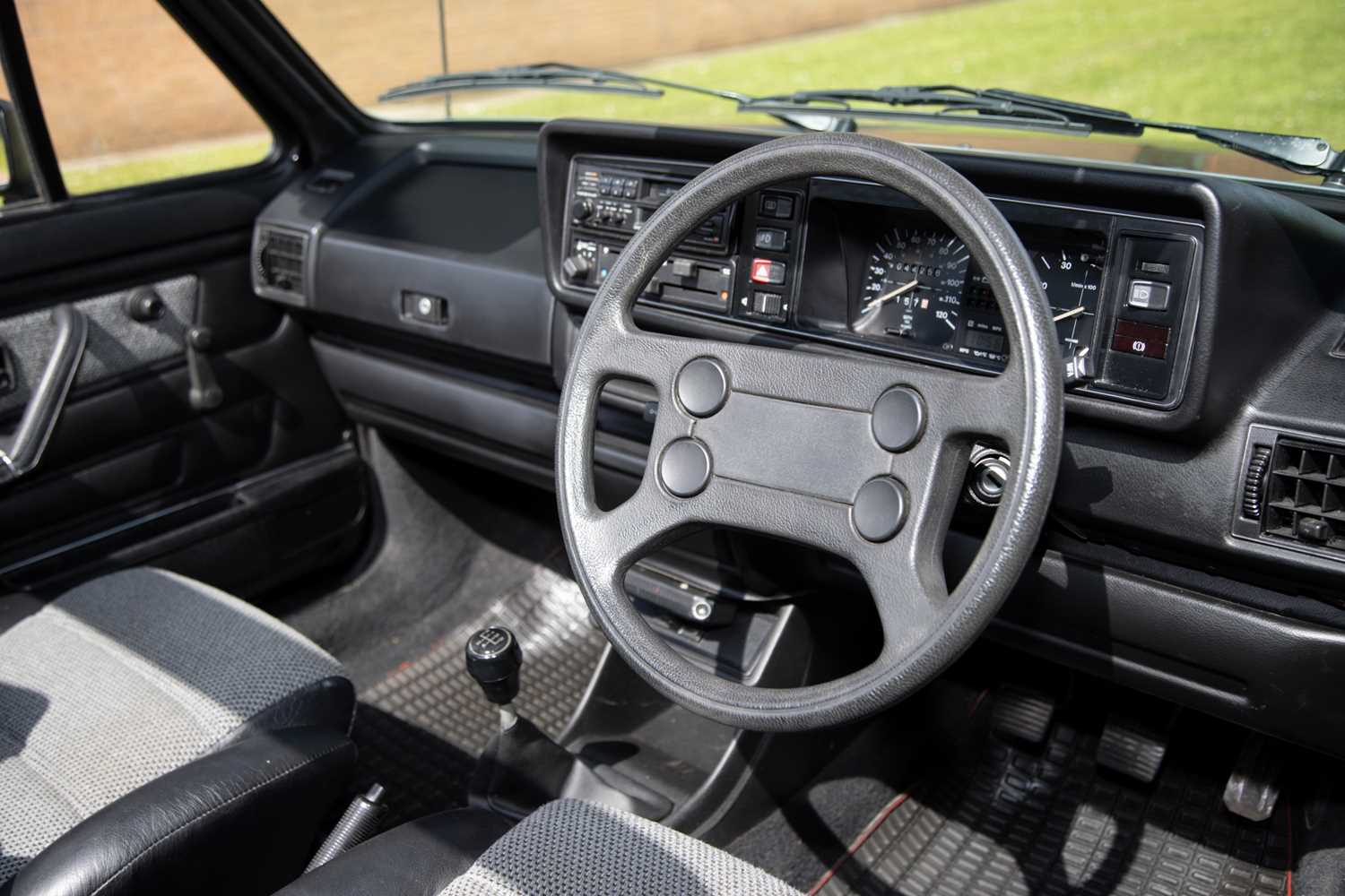 Lot 66 - 1984 Volkswagen Golf GTi Cabriolet