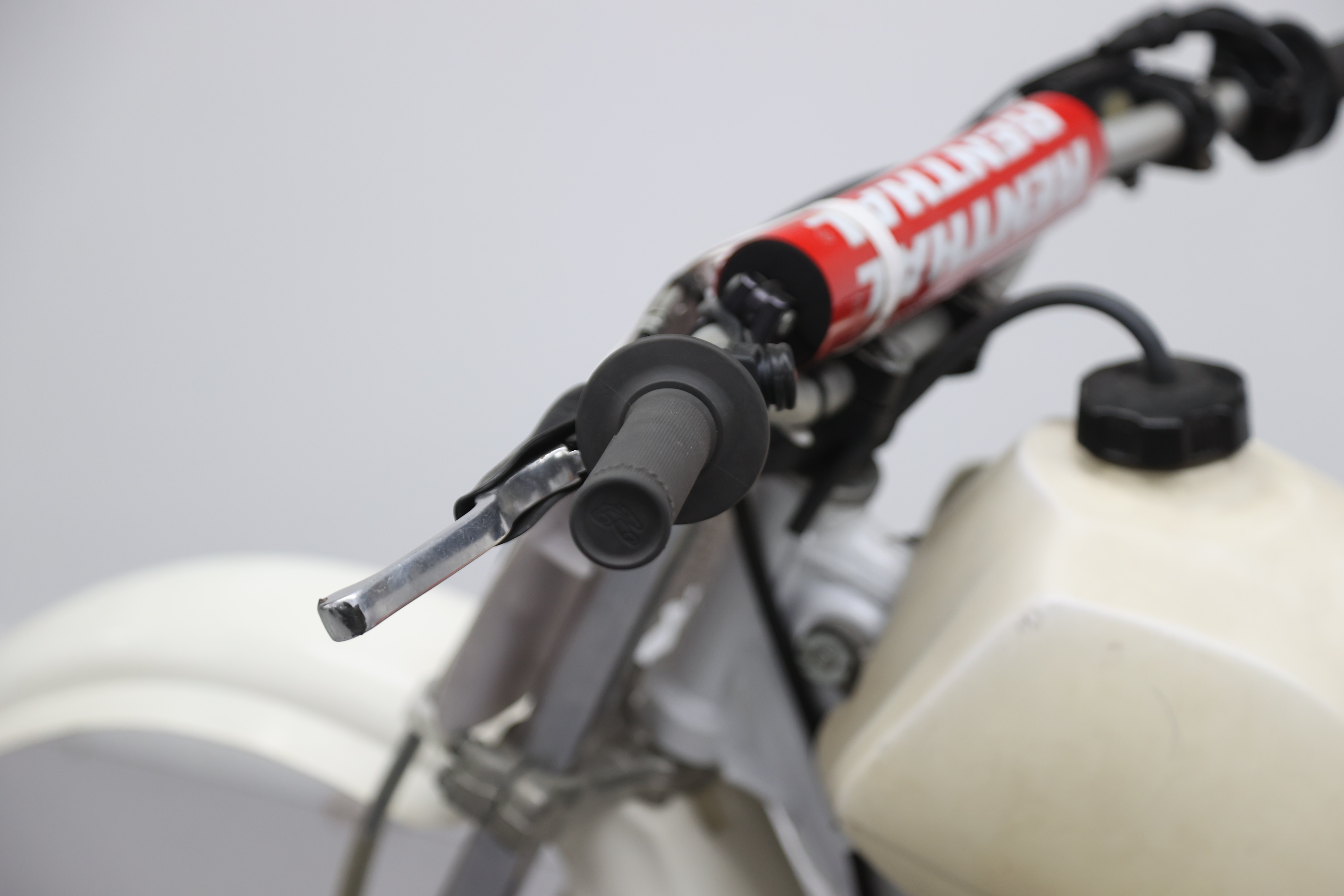 Lot 242 - 1988 Yamaha YZ80