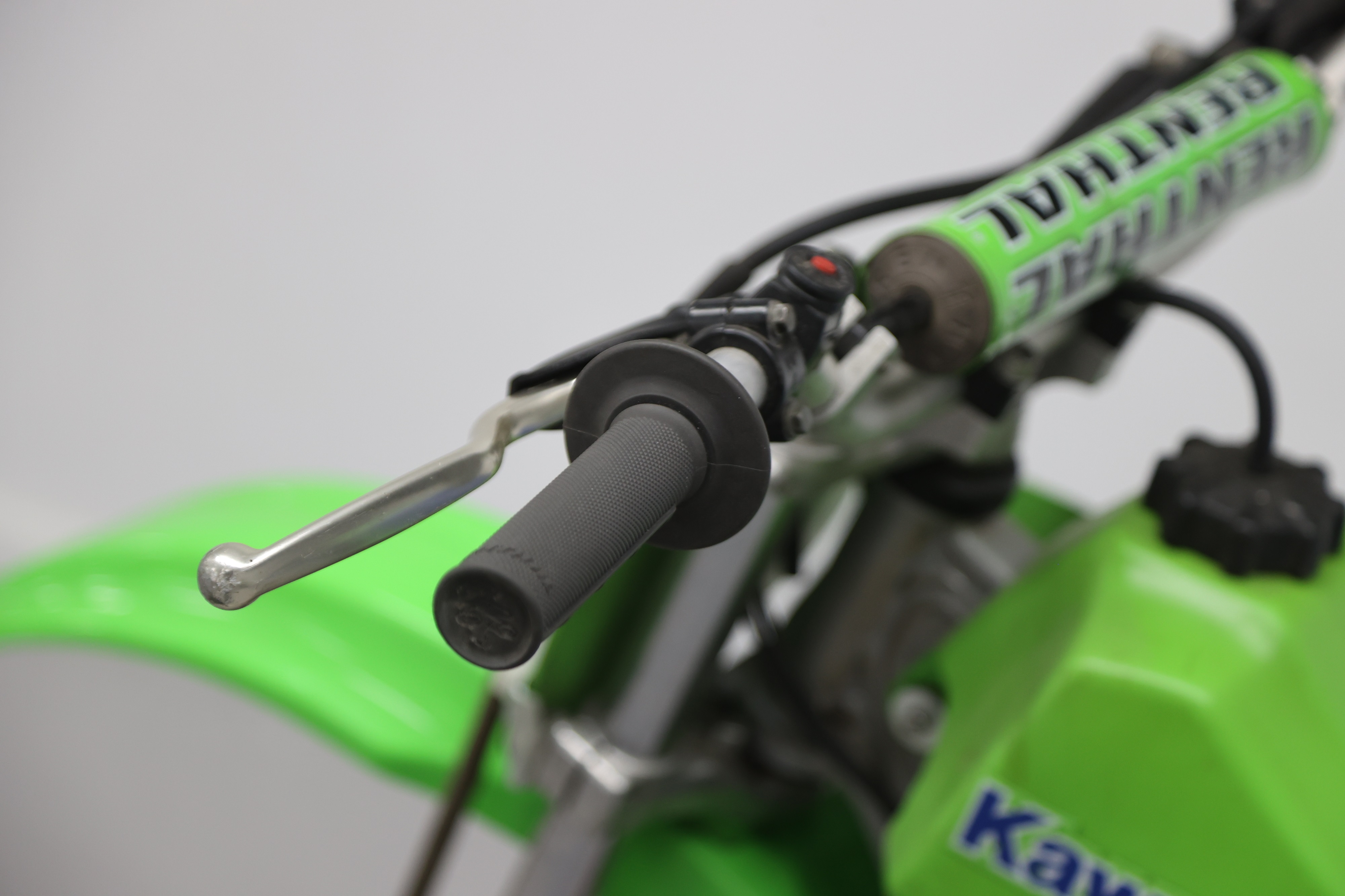 Lot 243 - 1986 Kawasaki KX80