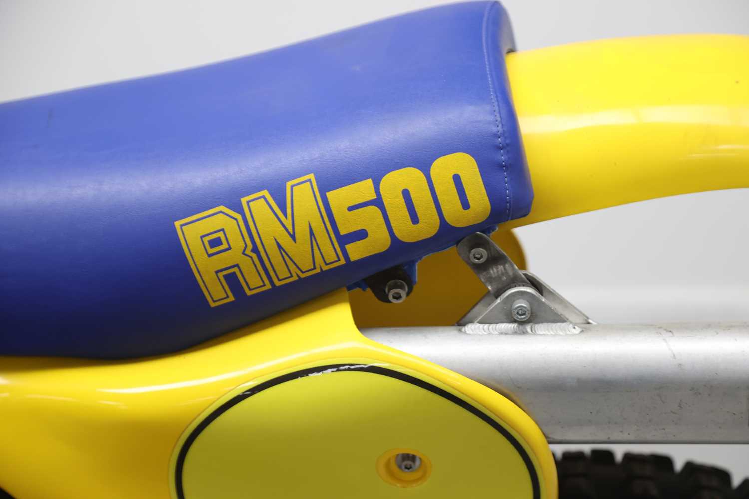 Lot 255 - 1985 Suzuki RM500