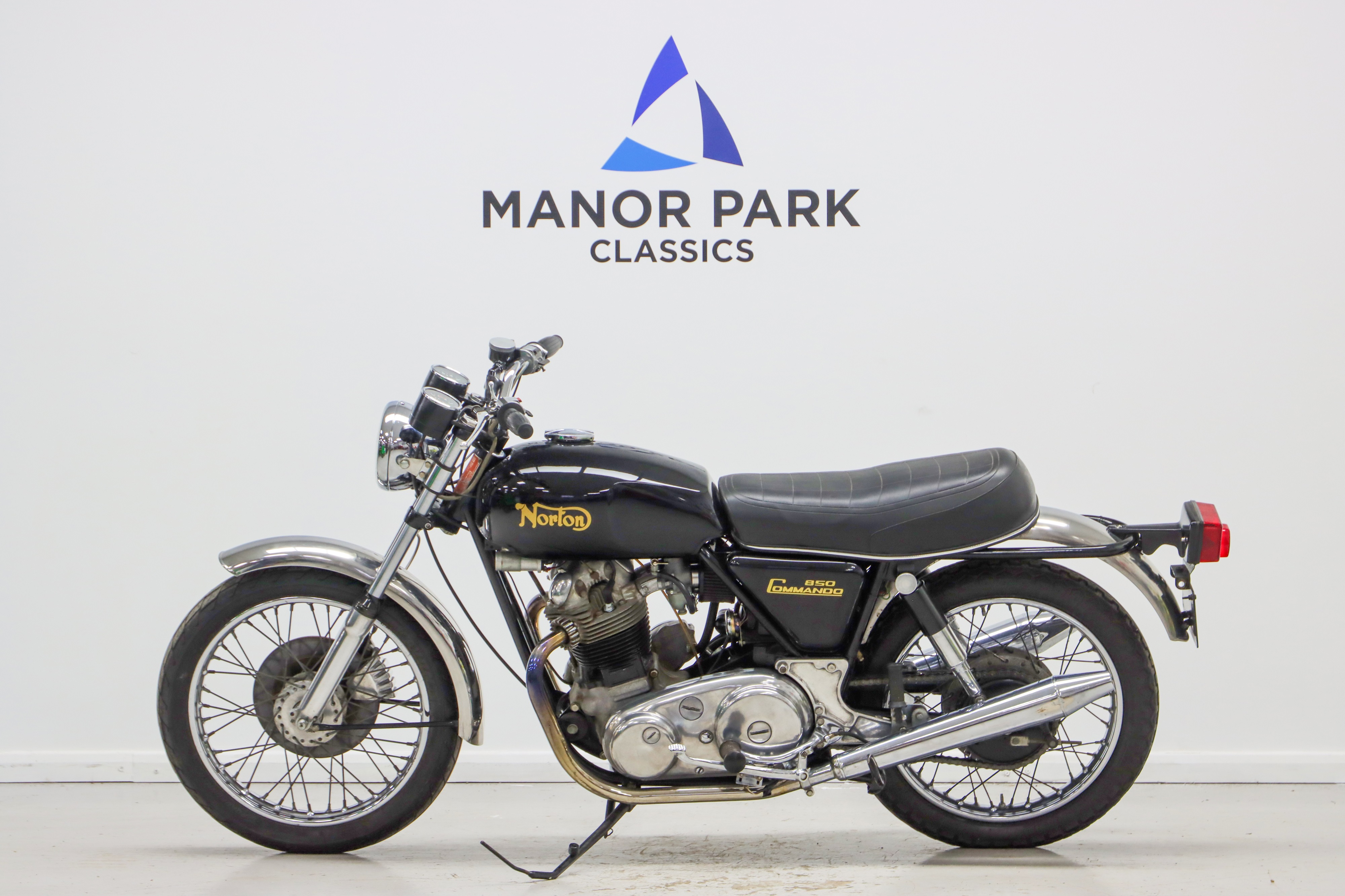 Lot 213 - 1973 Norton Commando 850
