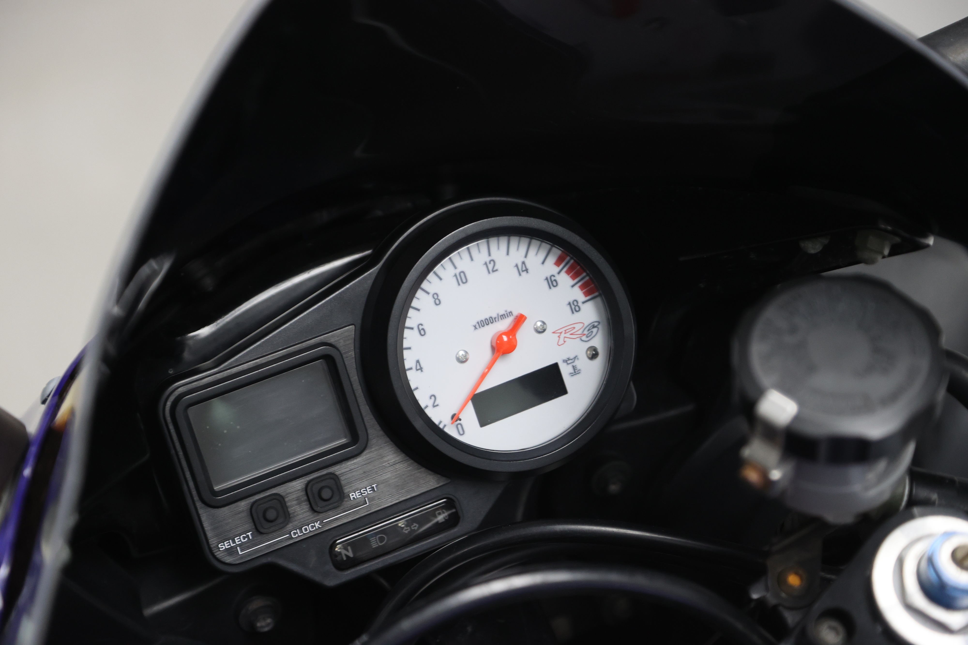 Lot 40 - 1999 Yamaha YZF-R6