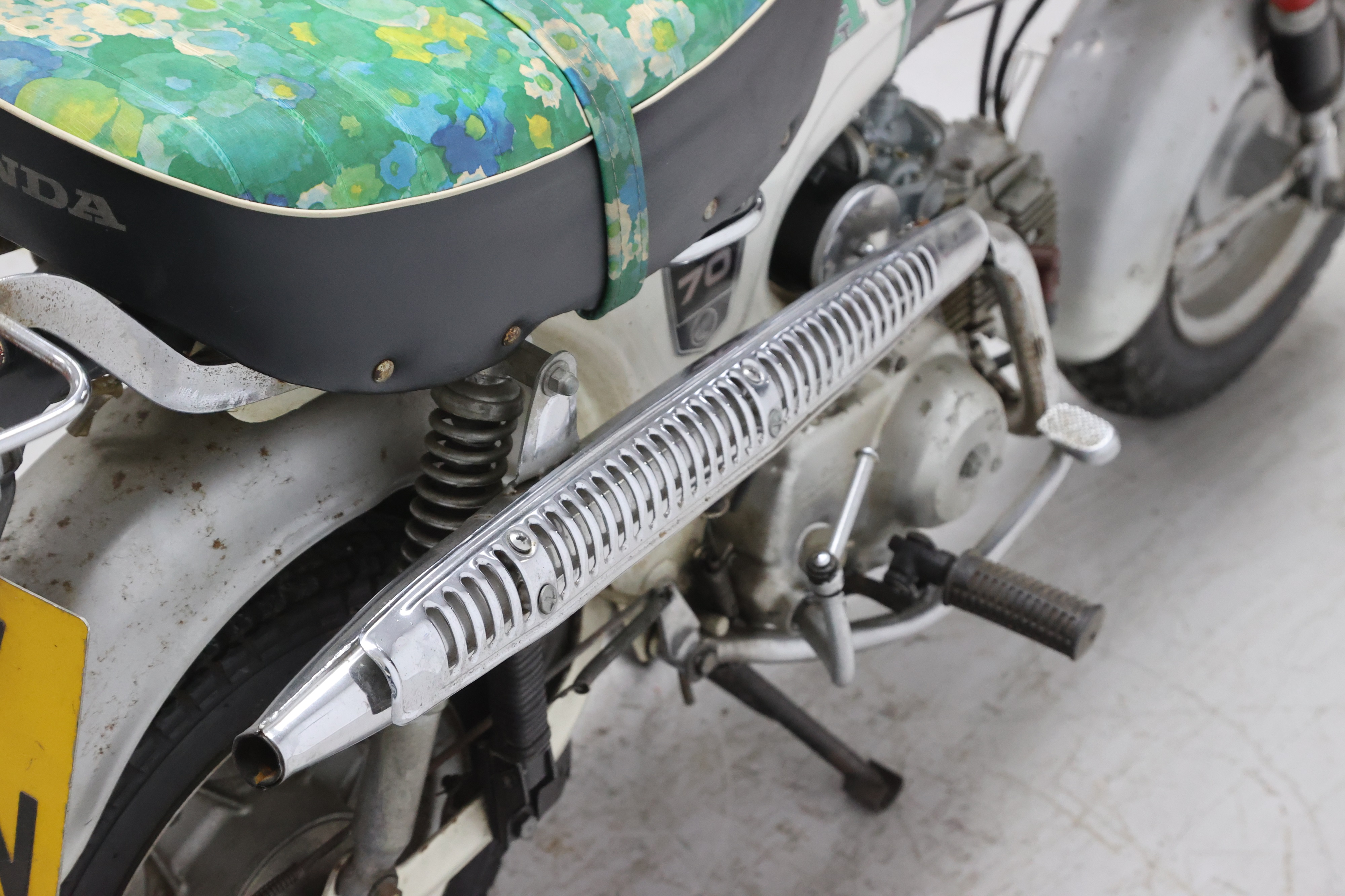 Lot 98 - 1975 Honda ST70 Lady Dax