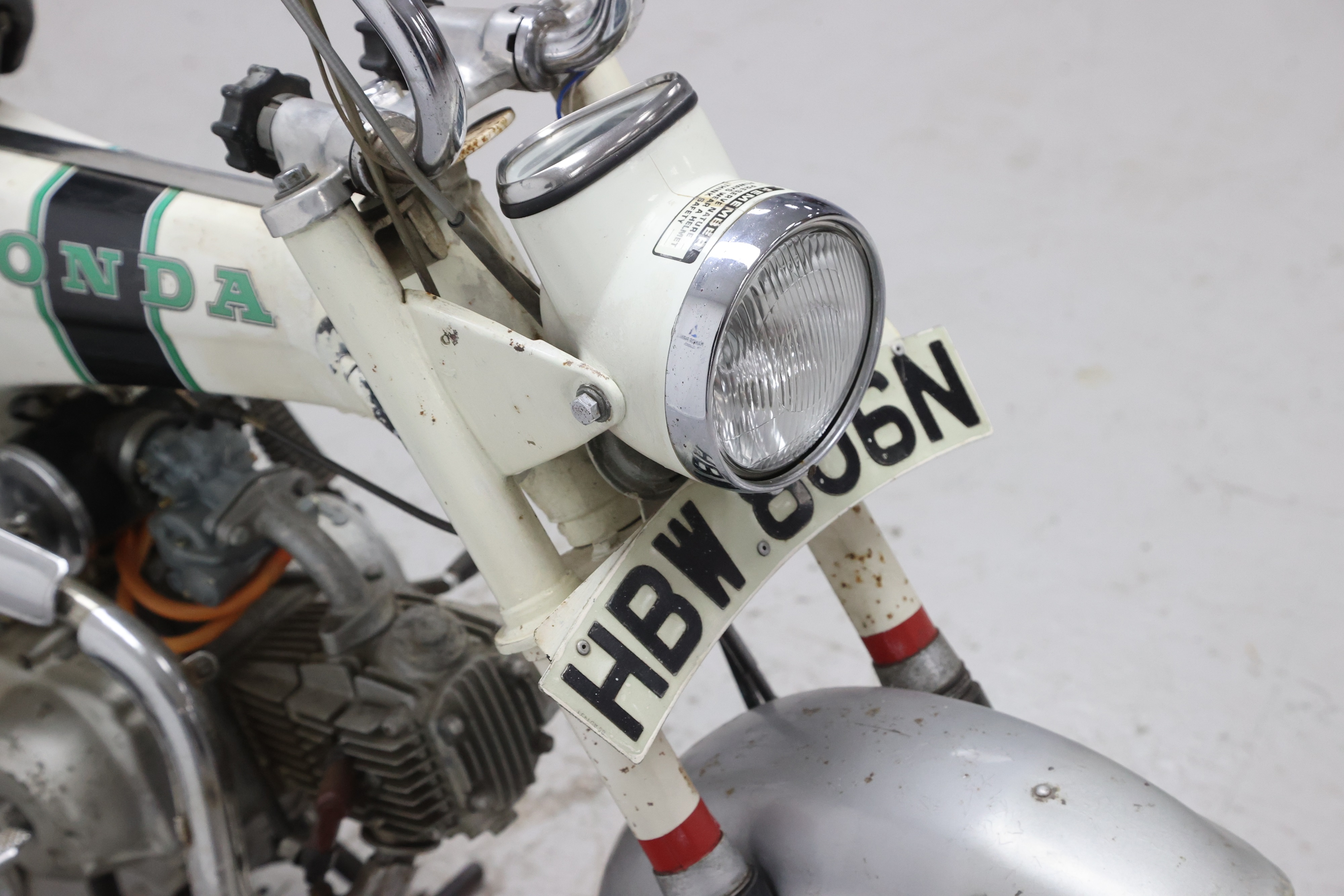 Lot 98 - 1975 Honda ST70 Lady Dax