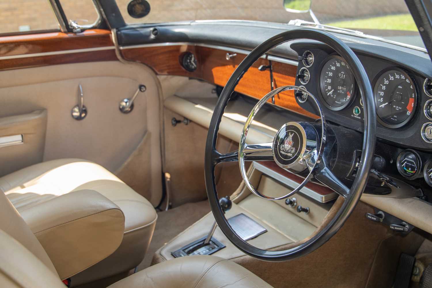 Lot 26 - 1968 Rover P5B Coupe