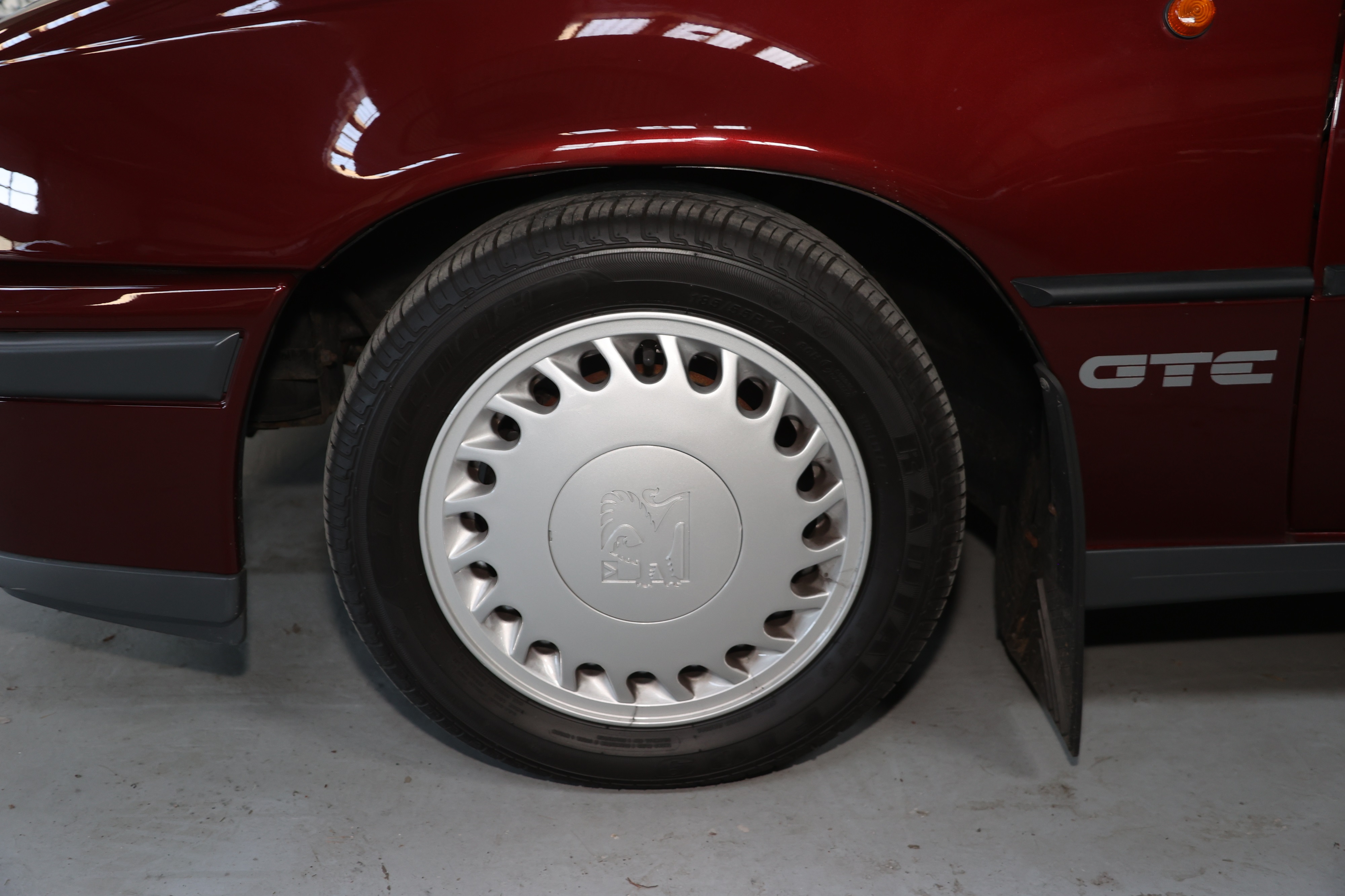 Lot 266 - 1990 Vauxhall Astra GTE 16v