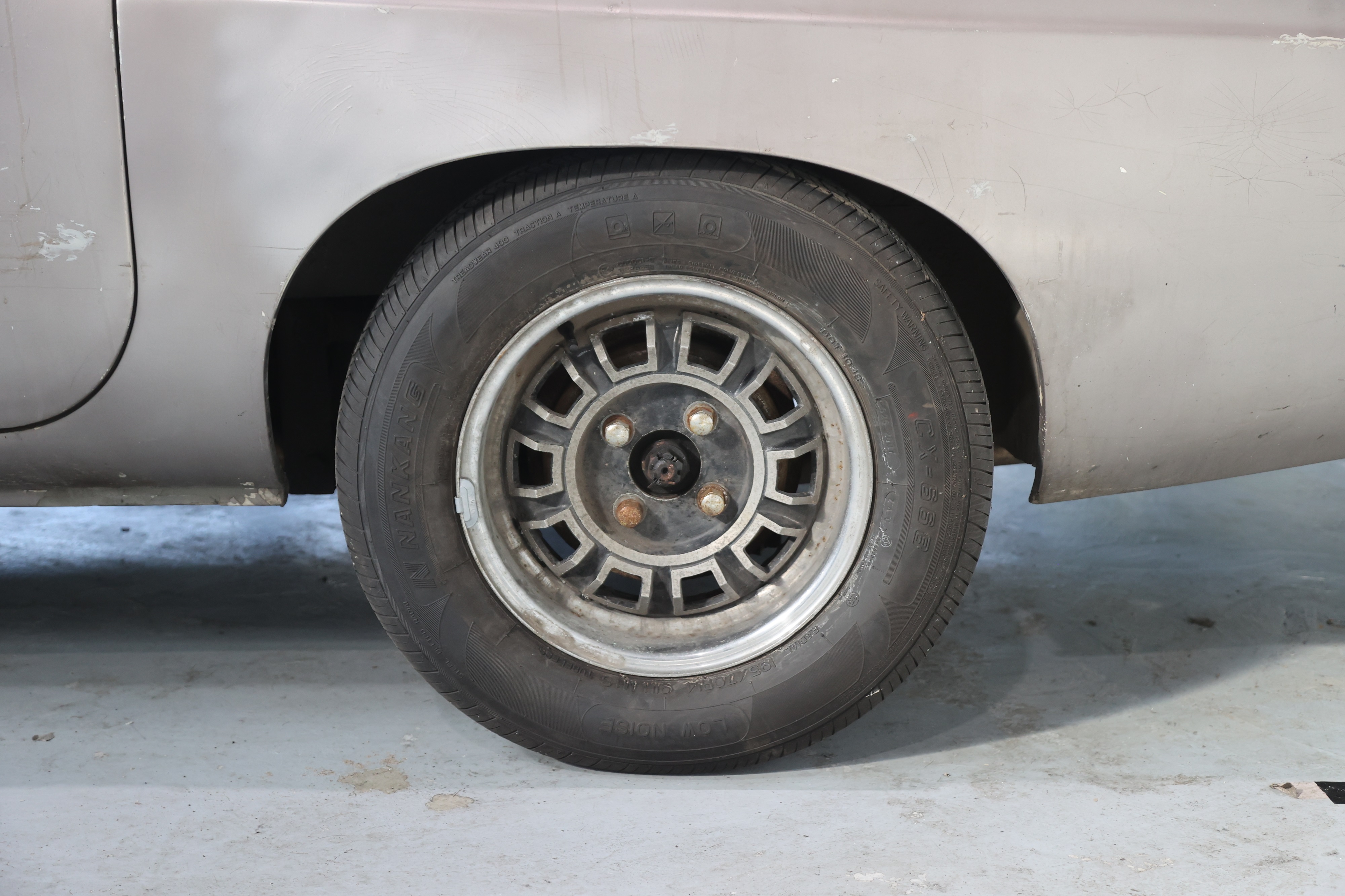 Lot 294 - 1968 Reliant Scimitar GT