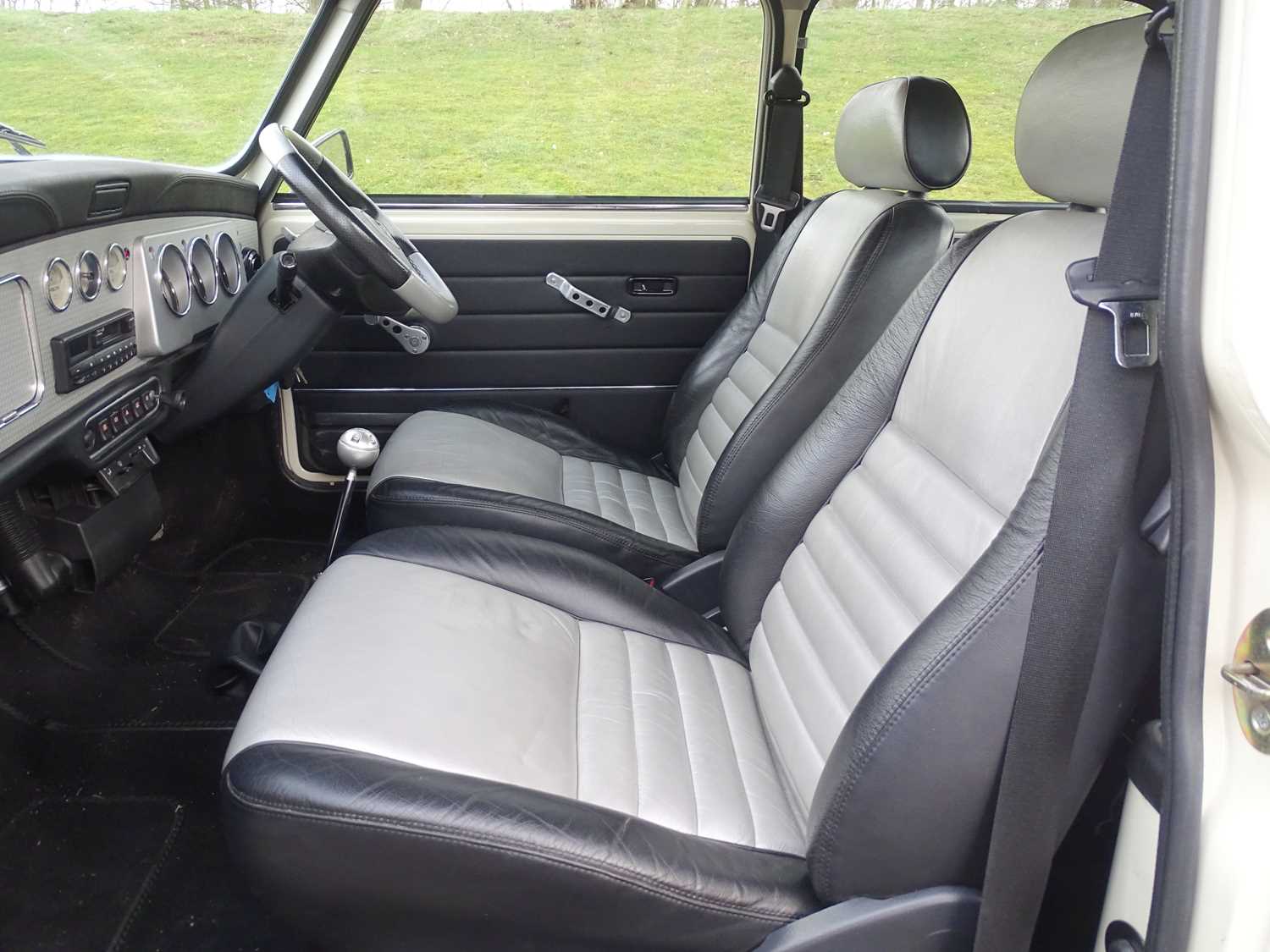 Lot 78 - 2000 Rover Mini Cooper Sport