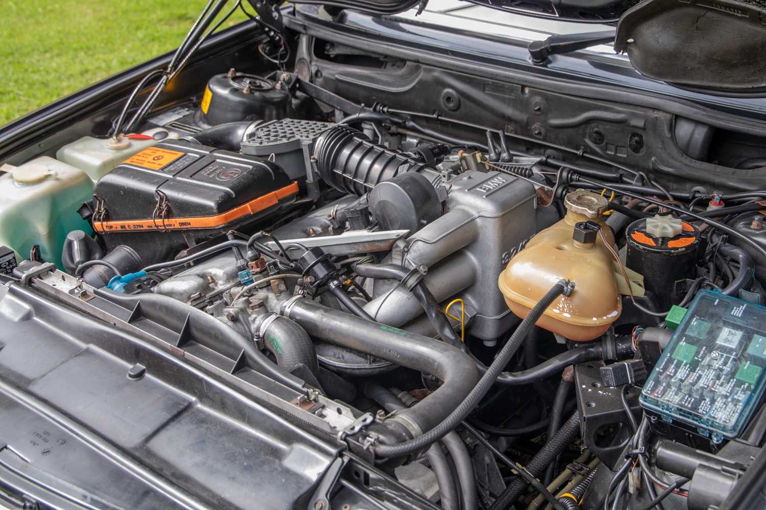 Lot 17 - 1985 BMW M535i