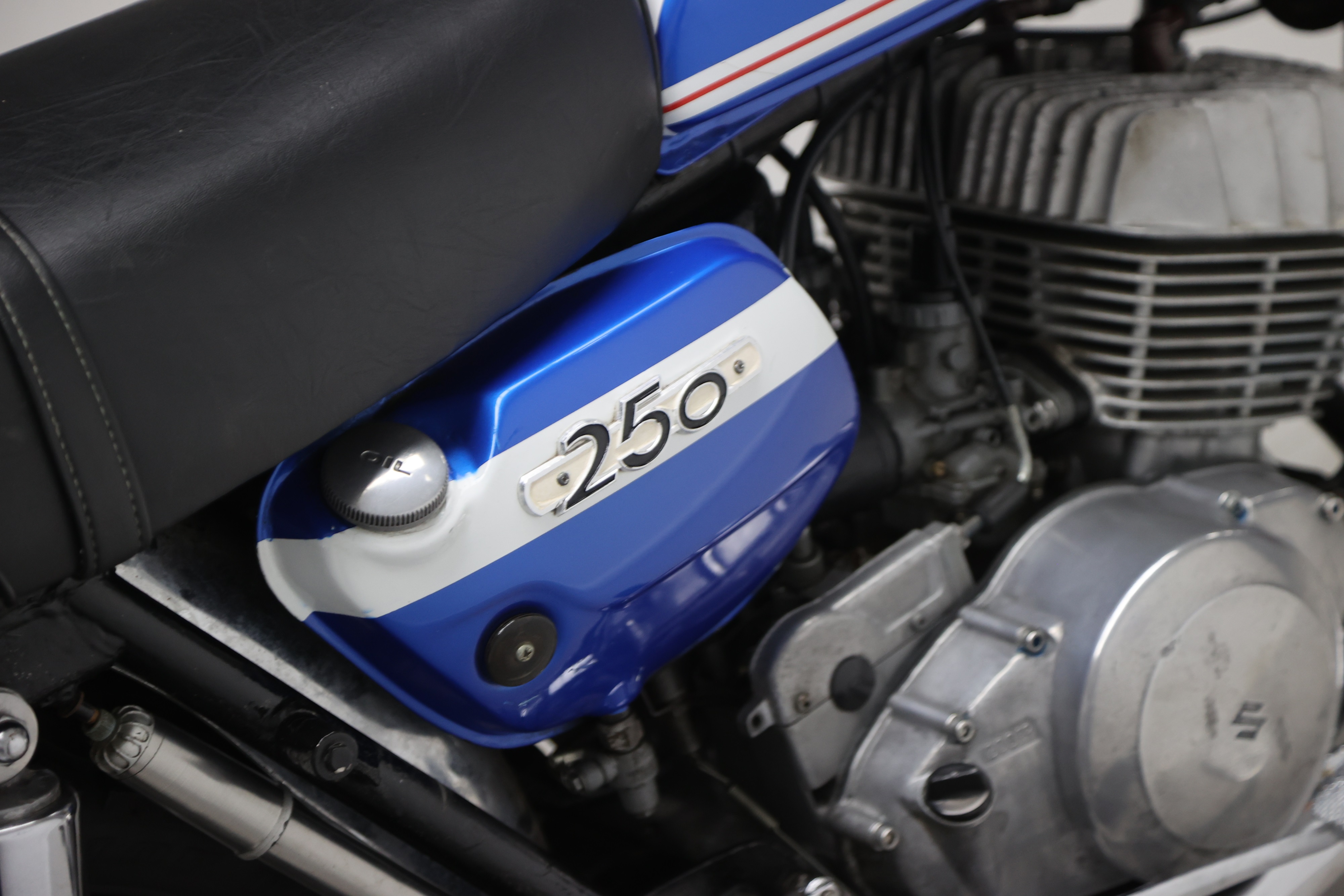 Lot 81 - 1971 Suzuki T250